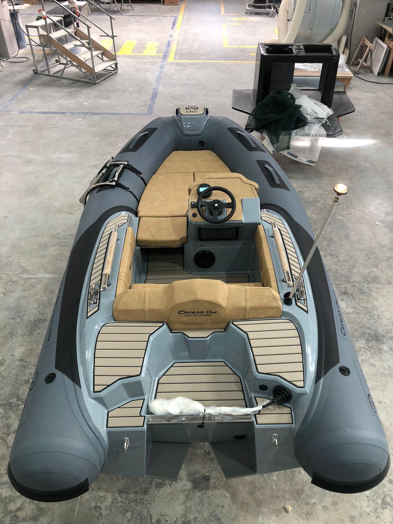 2026 Ranieri CAYMAN ONE LUXURY TENDER Rigid Inflatable Boats (RIB) for ...