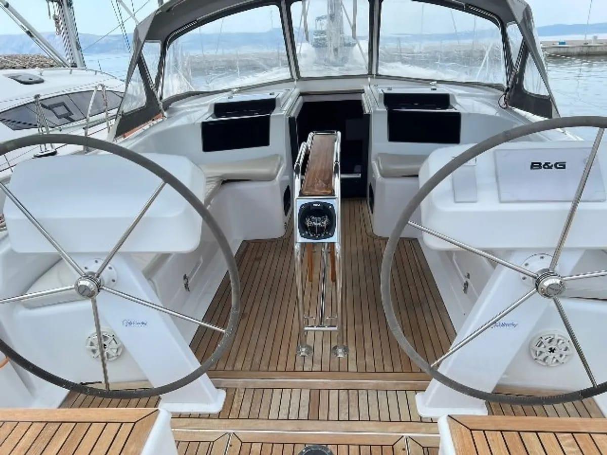 2019 Hanse 458 Cruiser for sale - YachtWorld