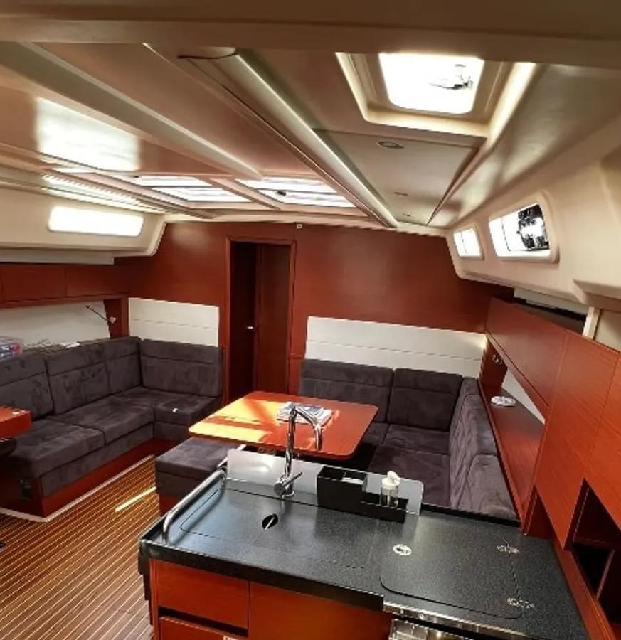 2019 Hanse 458 Cruiser for sale - YachtWorld