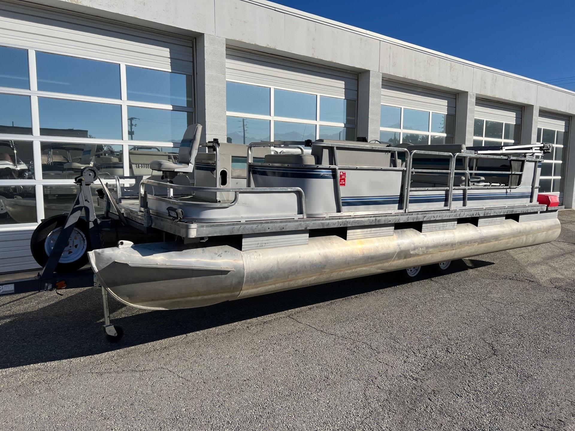 1985 Tracker Pontoon Boat Pontoboot Kaufen - YachtWorld