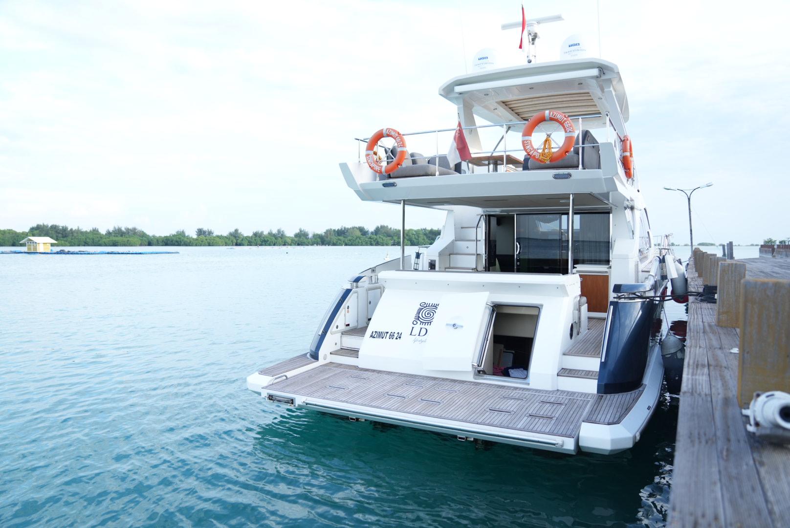 2017 Azimut 66 Flybridge Motor Yachts for sale - YachtWorld