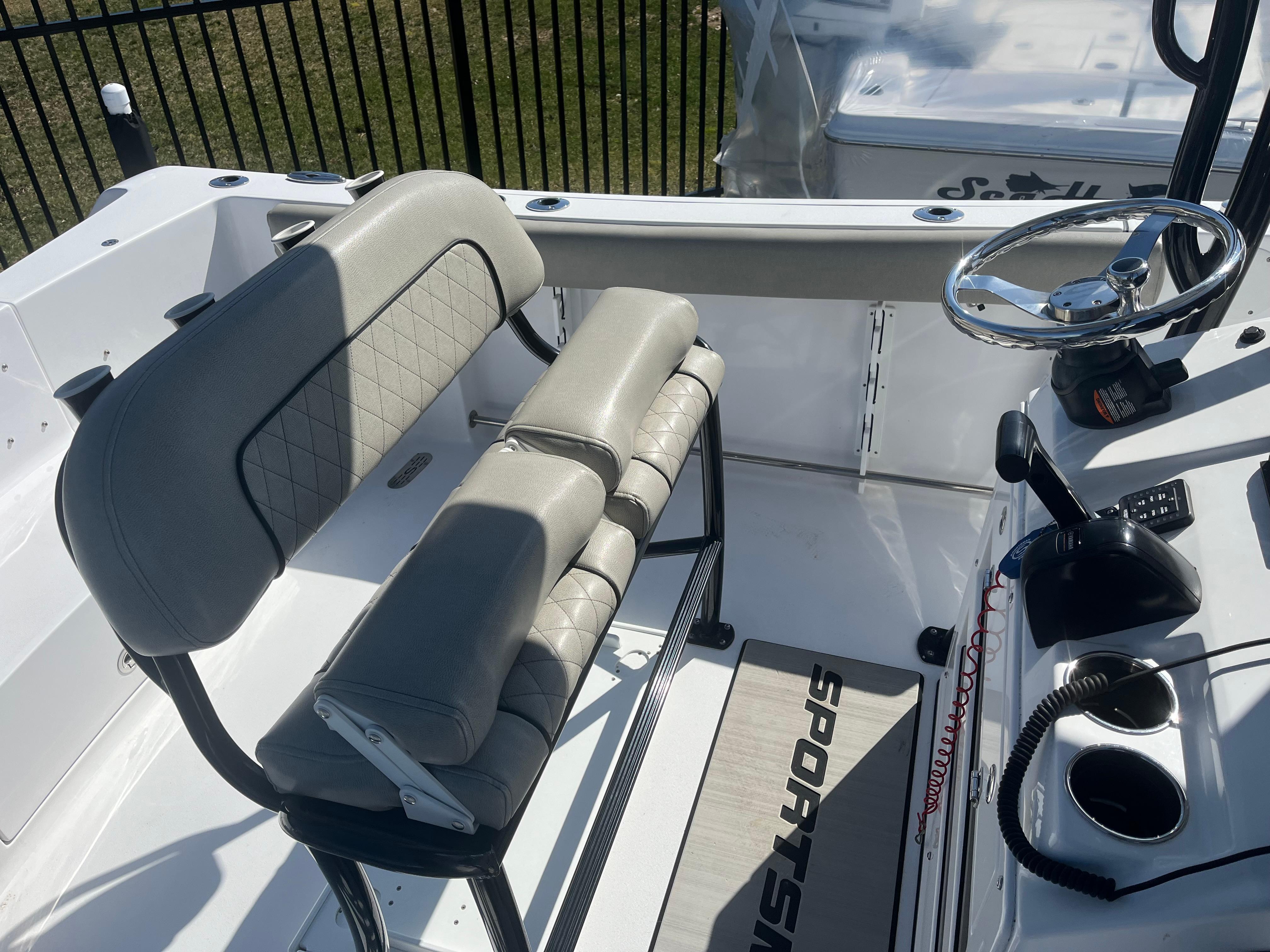2022 Sportsman Heritage 231 Center Console Bateaux à console centrale à ...
