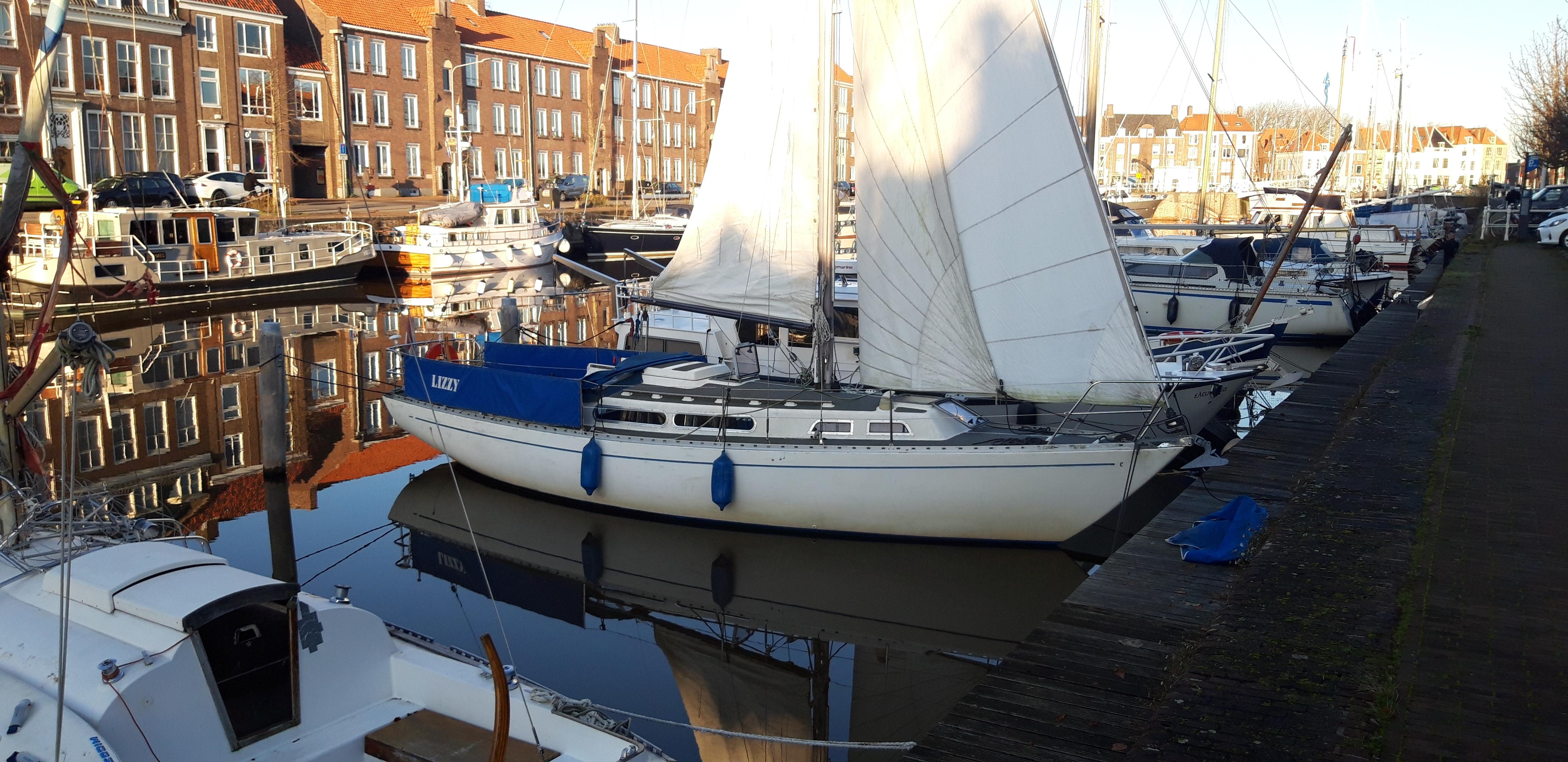 Elizabethan 33 | 1978 | 10m | Boatshop24