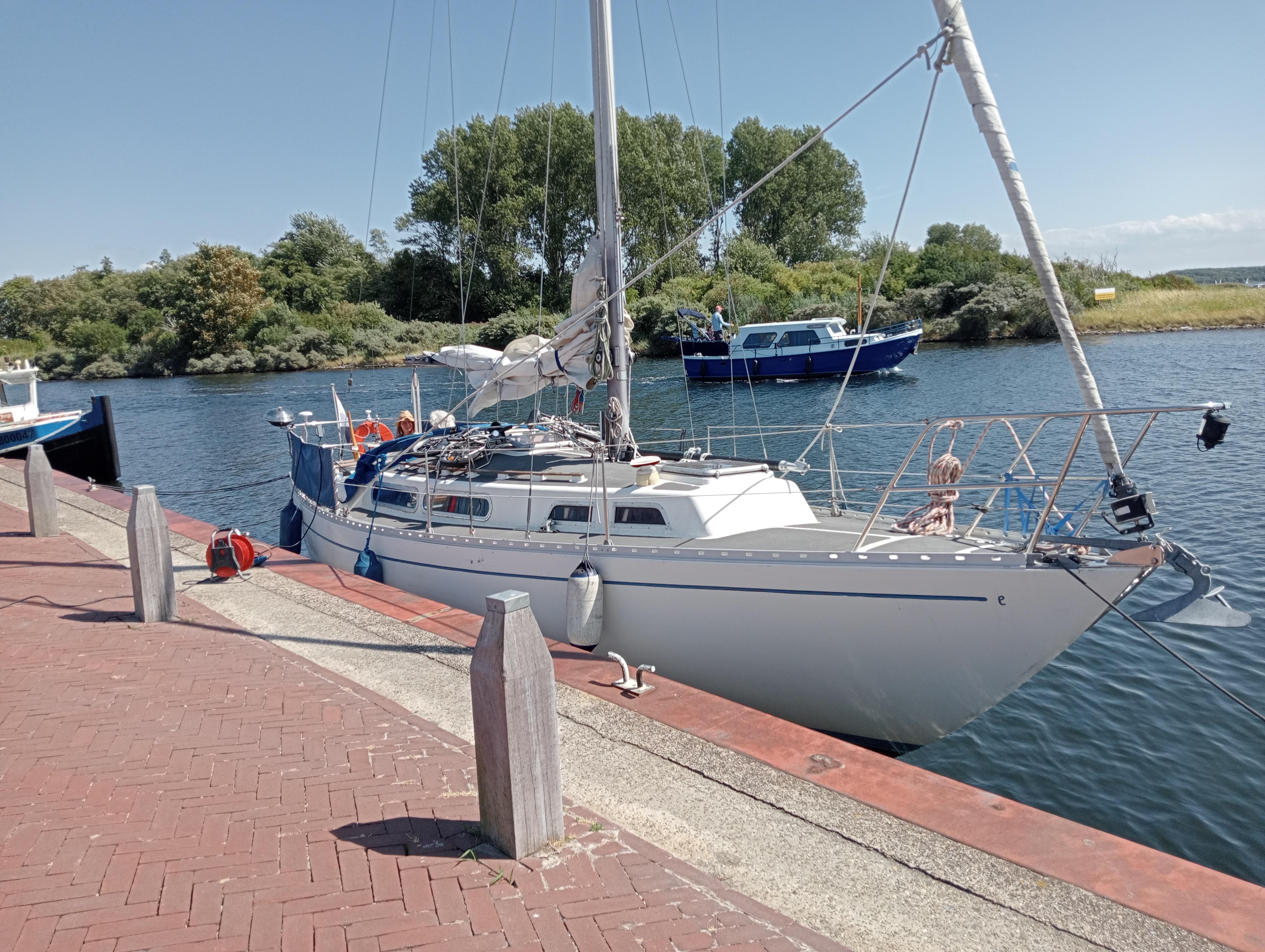 1978 Elizabethan 33 Kruisers (zeilen) te koop- YachtWorld