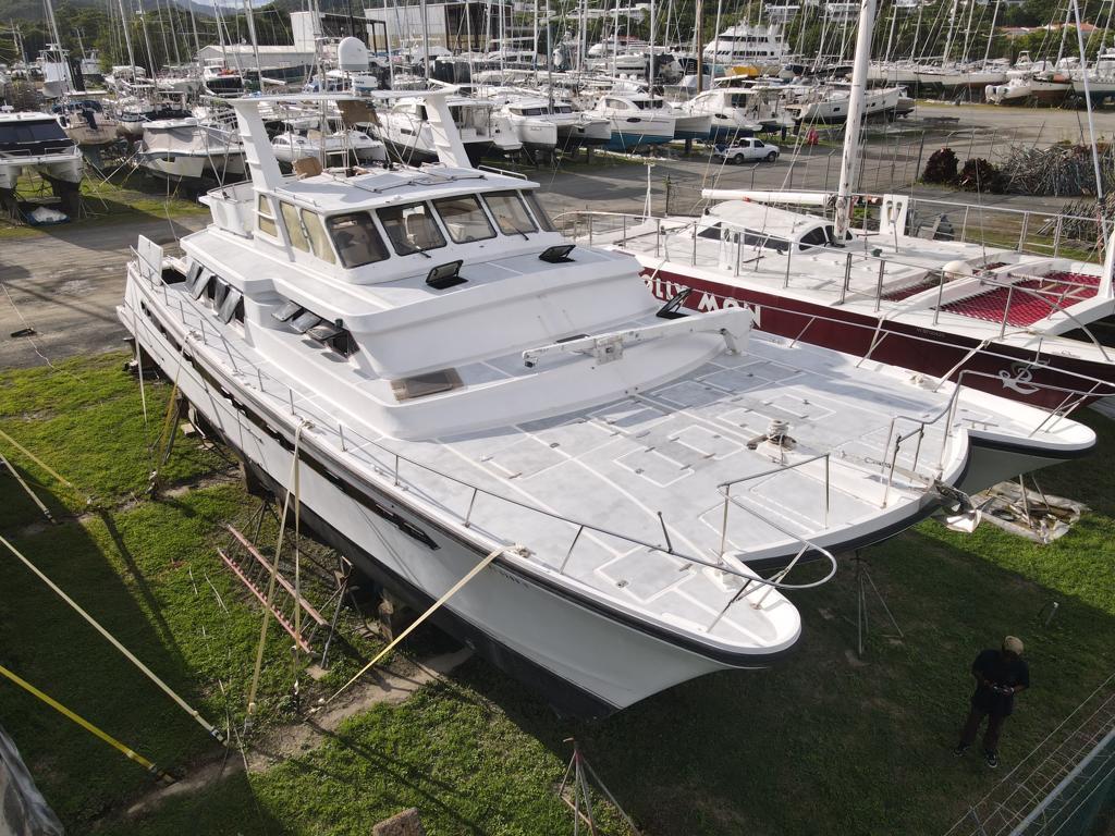 Used 1998 Custom Power Cat 63 | TopBoats