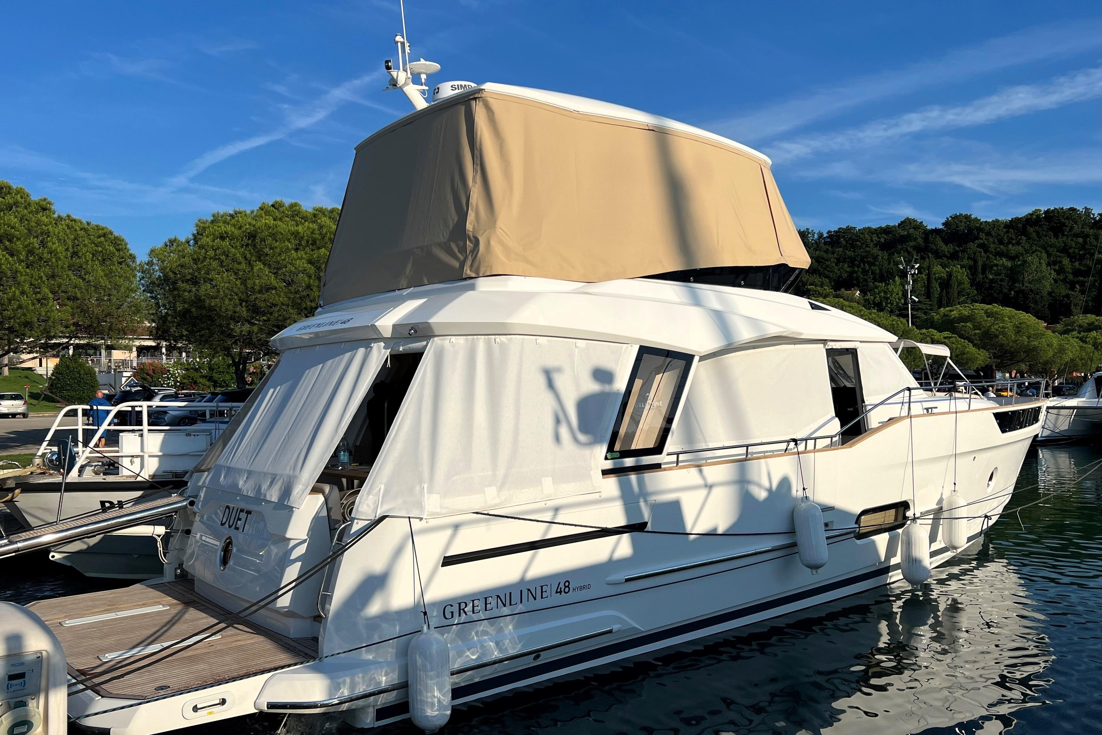 2024 Greenline 48 Fly Hybrid Motorbåtar till salu- YachtWorld