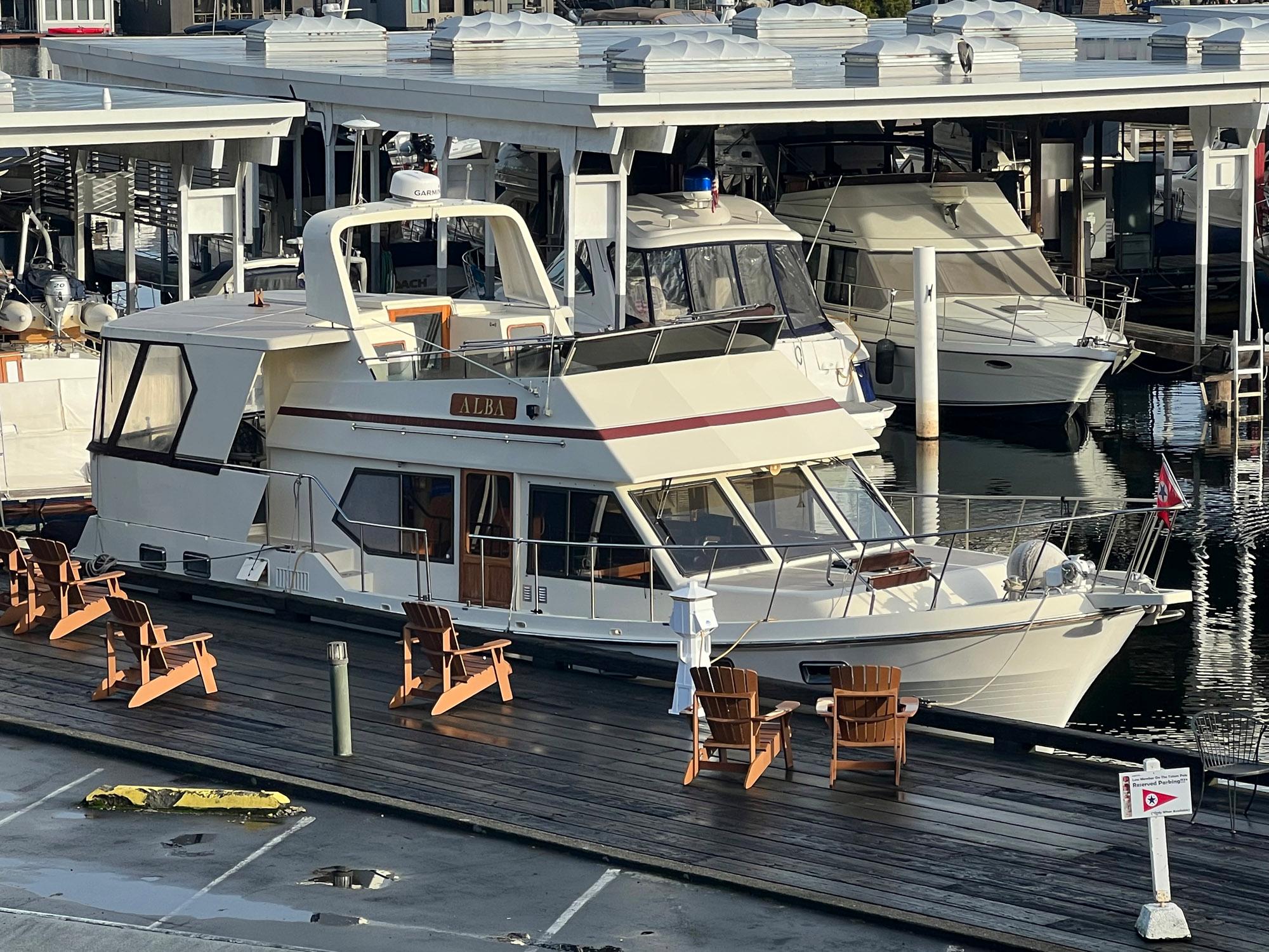 1985 CHB 42 Ponderosa Sundeck Trawler Kaufen - YachtWorld