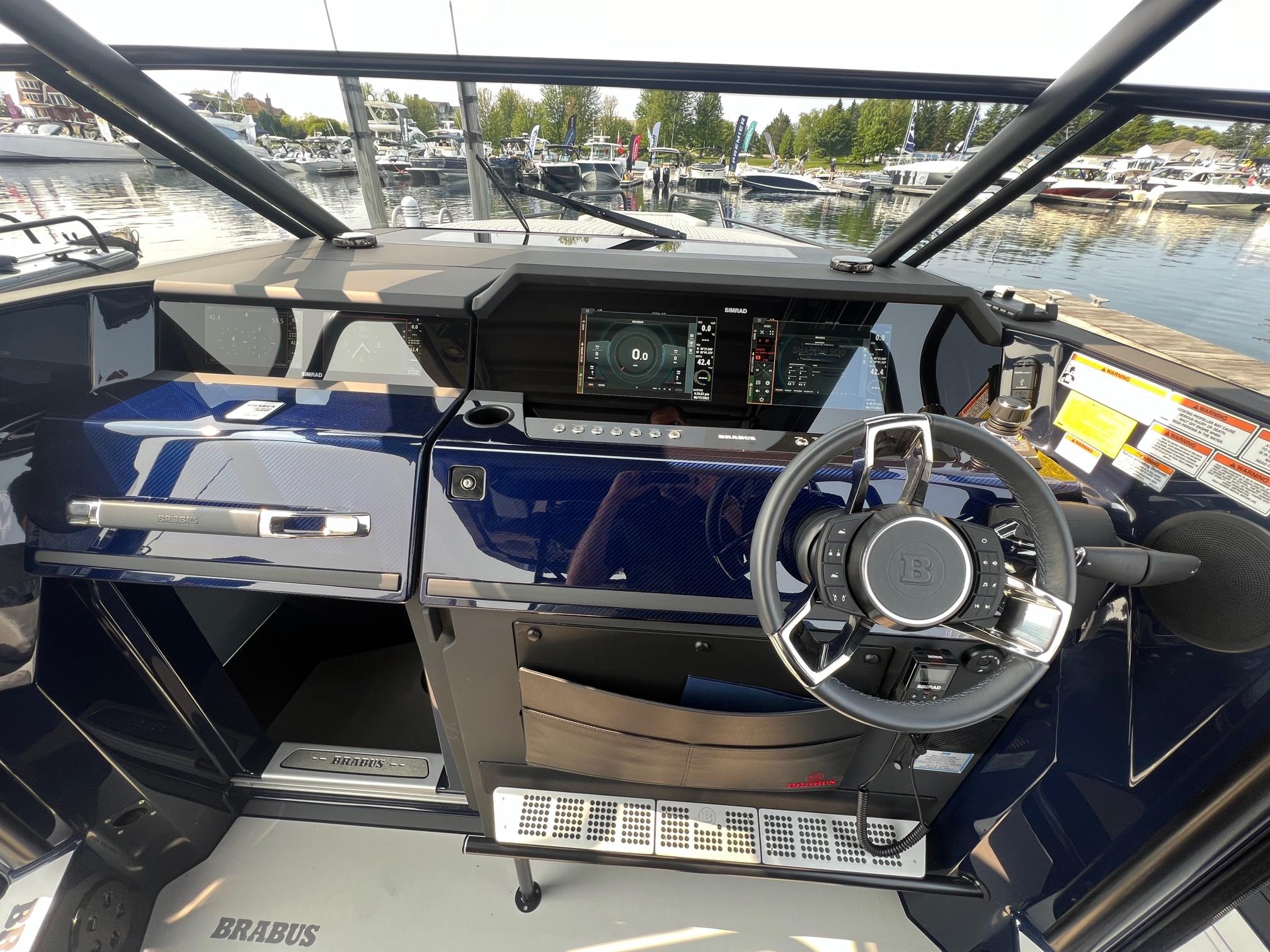 2023 BRABUS Shadow 900 Deep Blue Centre Console for sale - YachtWorld