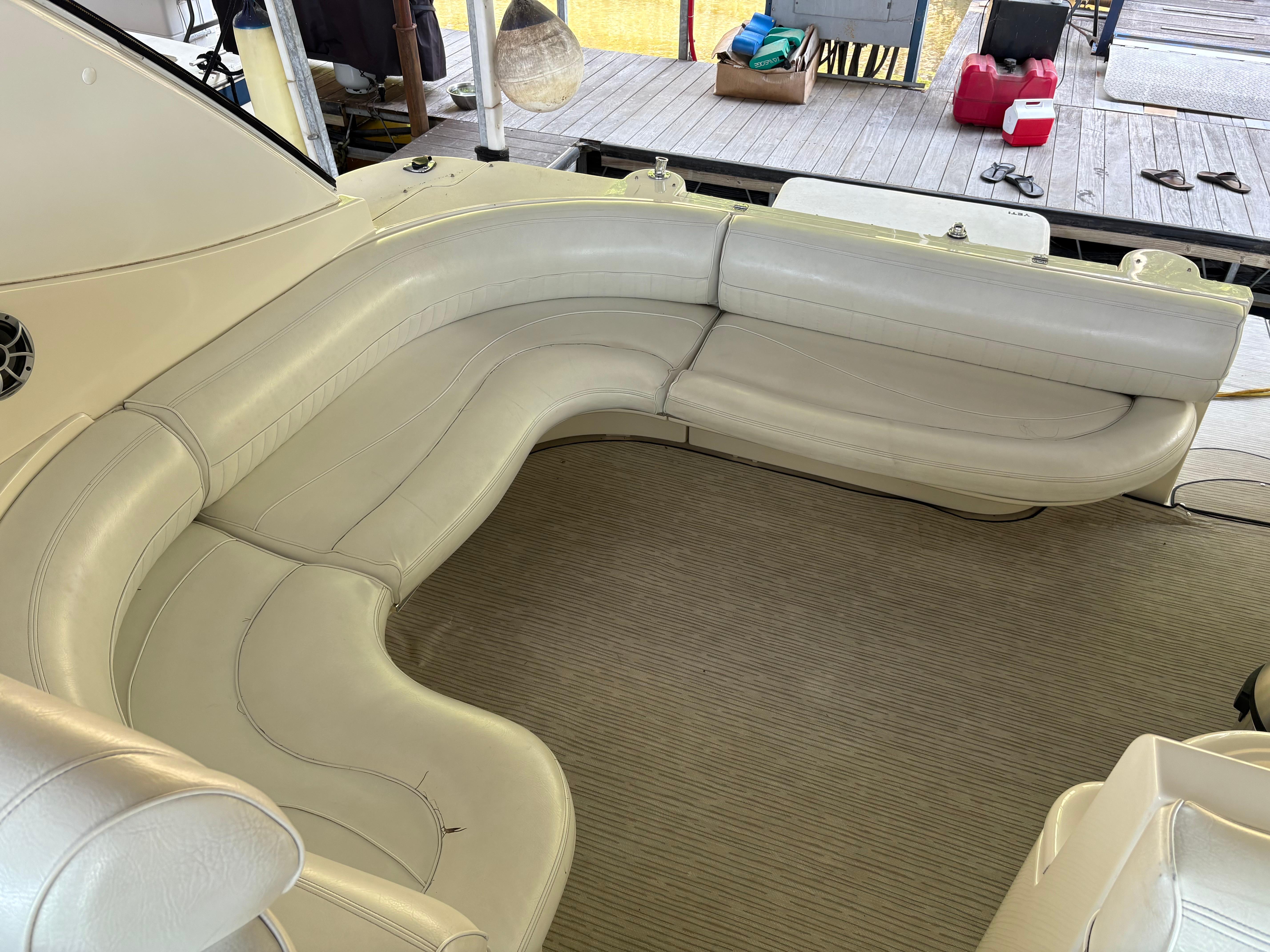 2003 Cruisers Yachts 4270 Express Express Cruiser for sale - YachtWorld