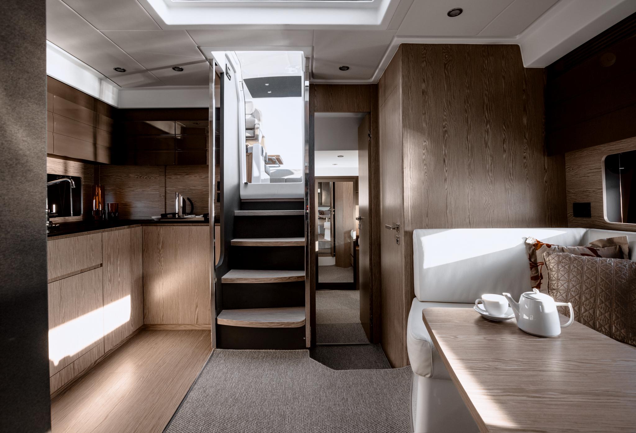 2024 Azimut Atlantis 45 Motor Yacht for sale - YachtWorld