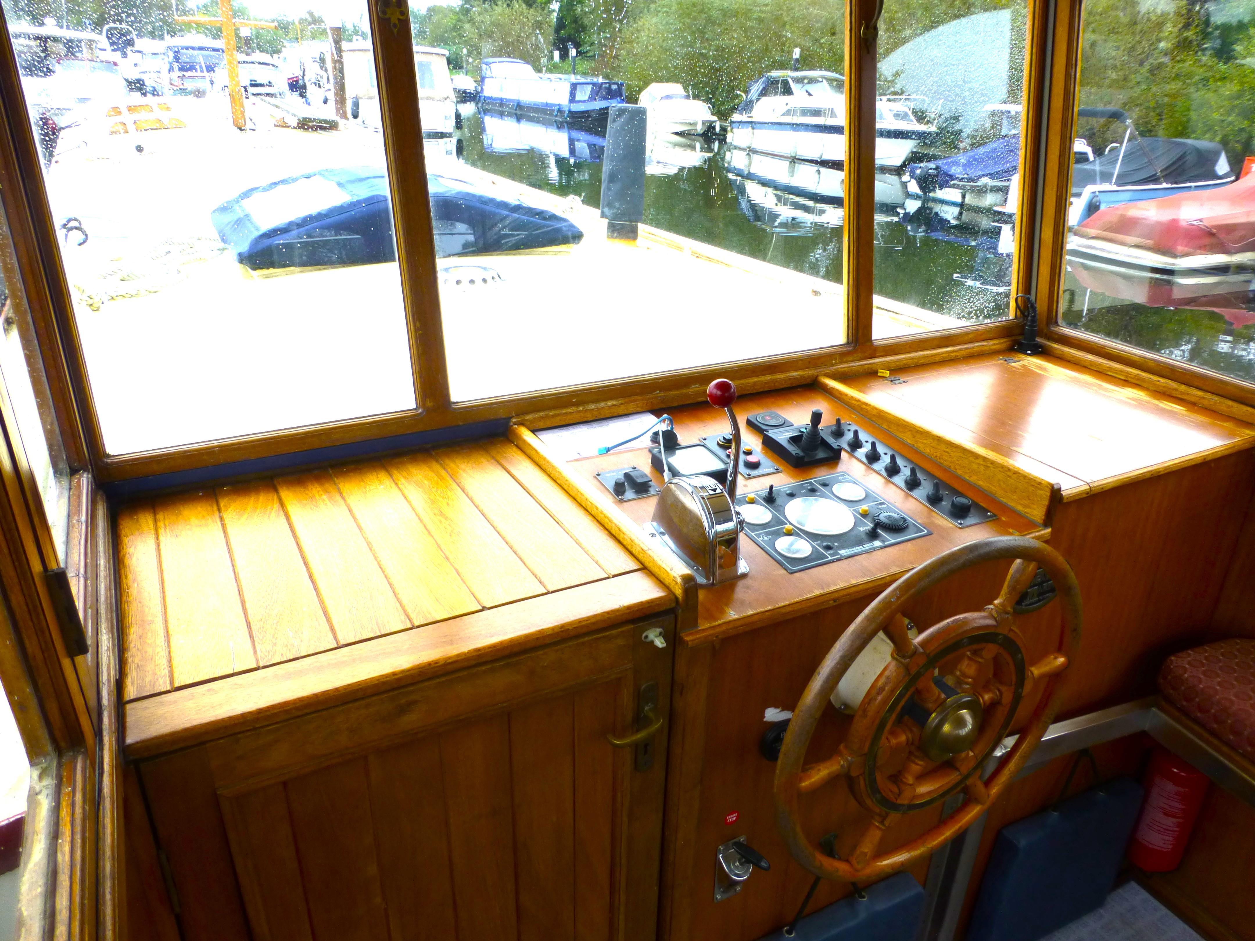 1997 Sagar Marine Mini Luxe Dutch Barge Canal and River Cruiser for ...