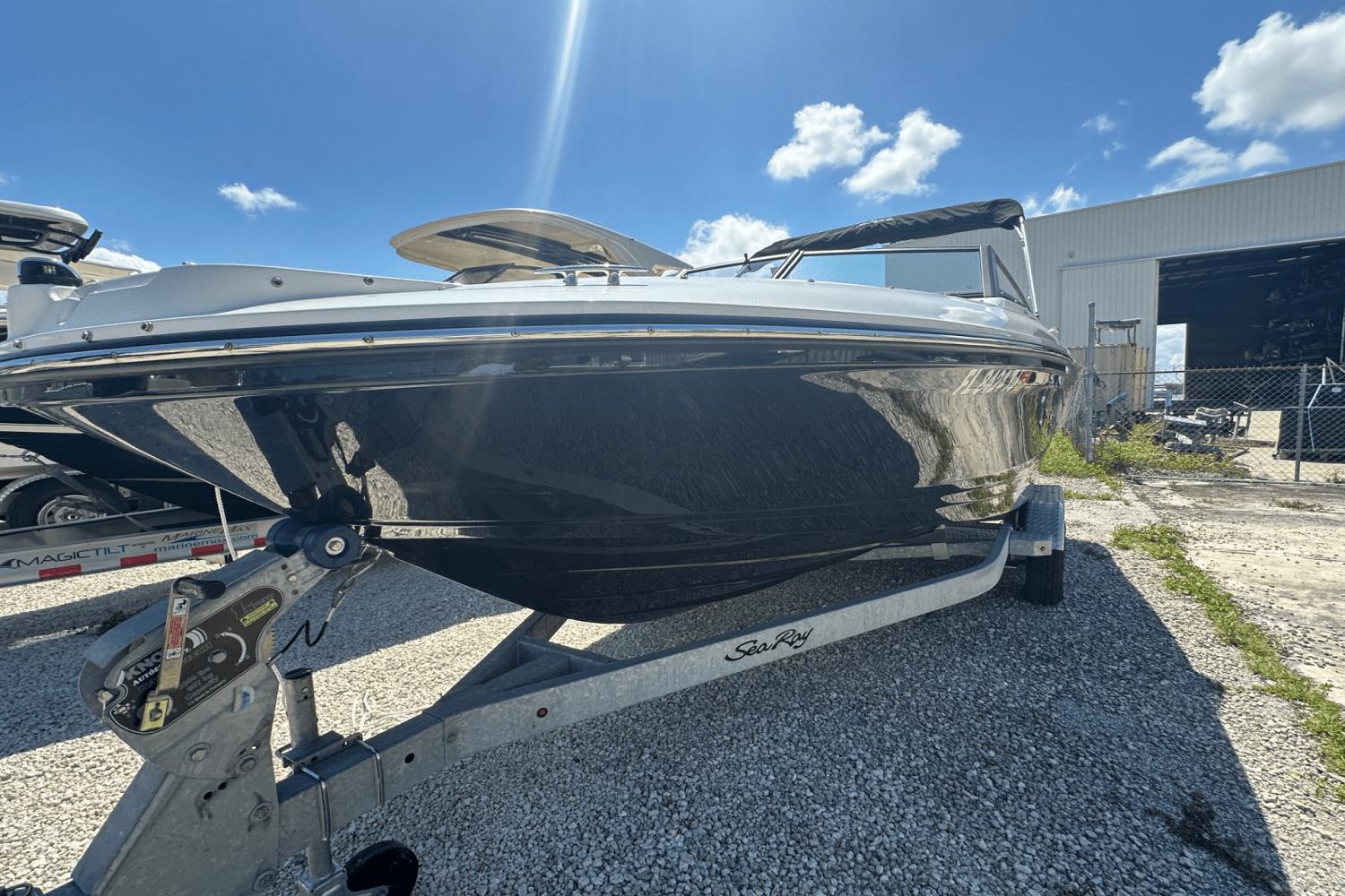 2023 Sea Ray 21 SPX OB Unspecified for sale - YachtWorld