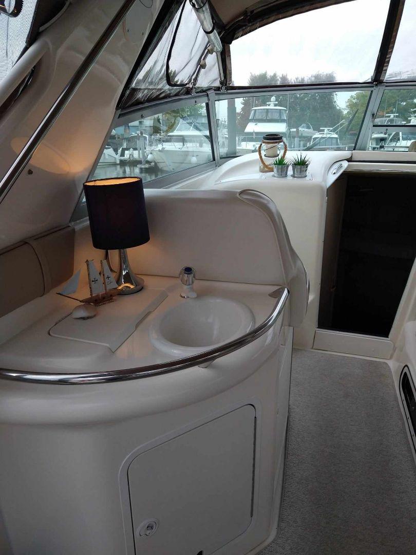 1998 Sea Ray 330 Sundancer Cruiser for sale - YachtWorld