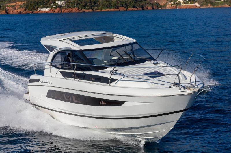2018 Jeanneau Leader 33 Sports Cruiser for sale - YachtWorld