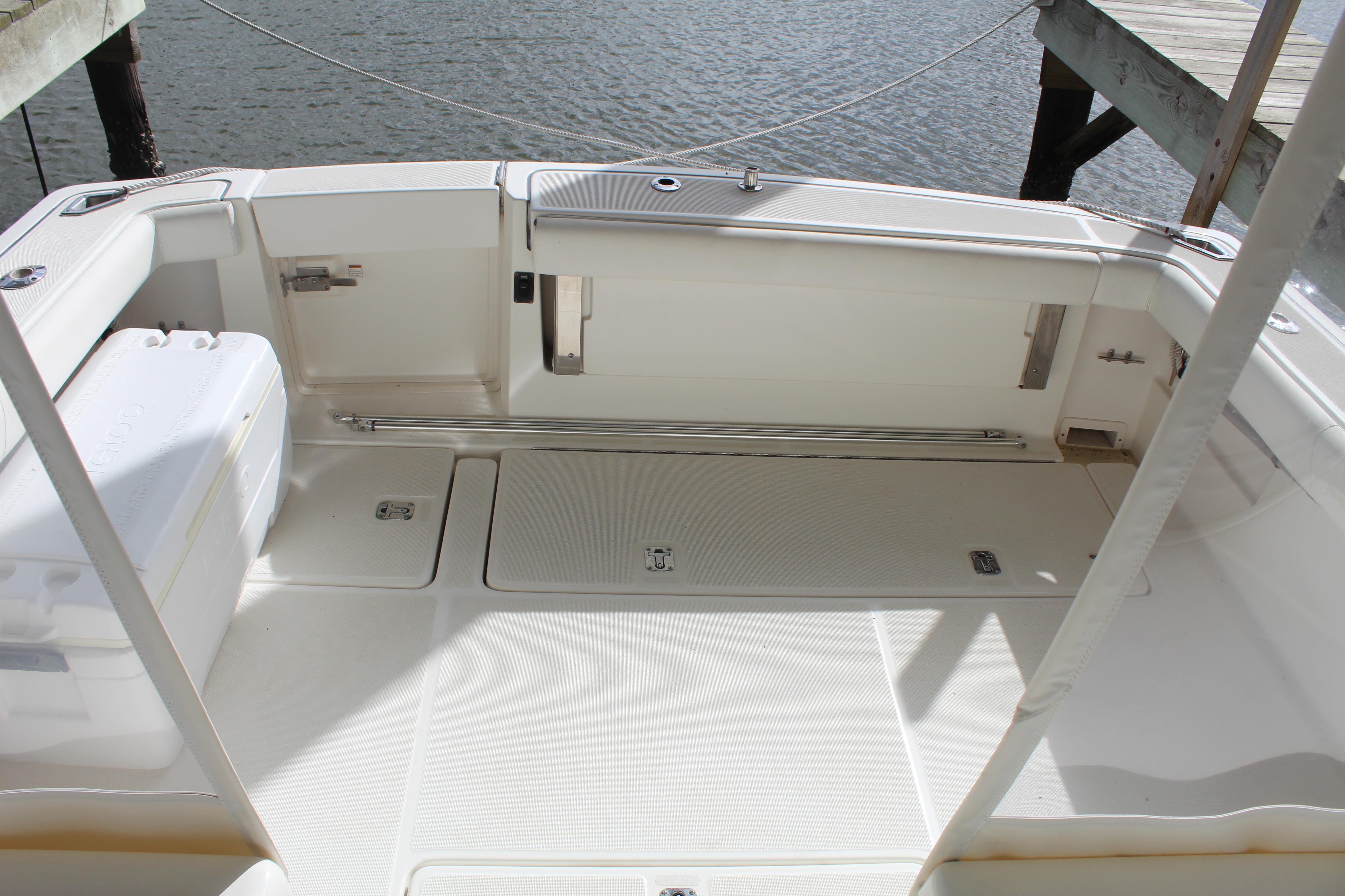 2001 Pursuit 3400 Express Cruiser for sale - YachtWorld