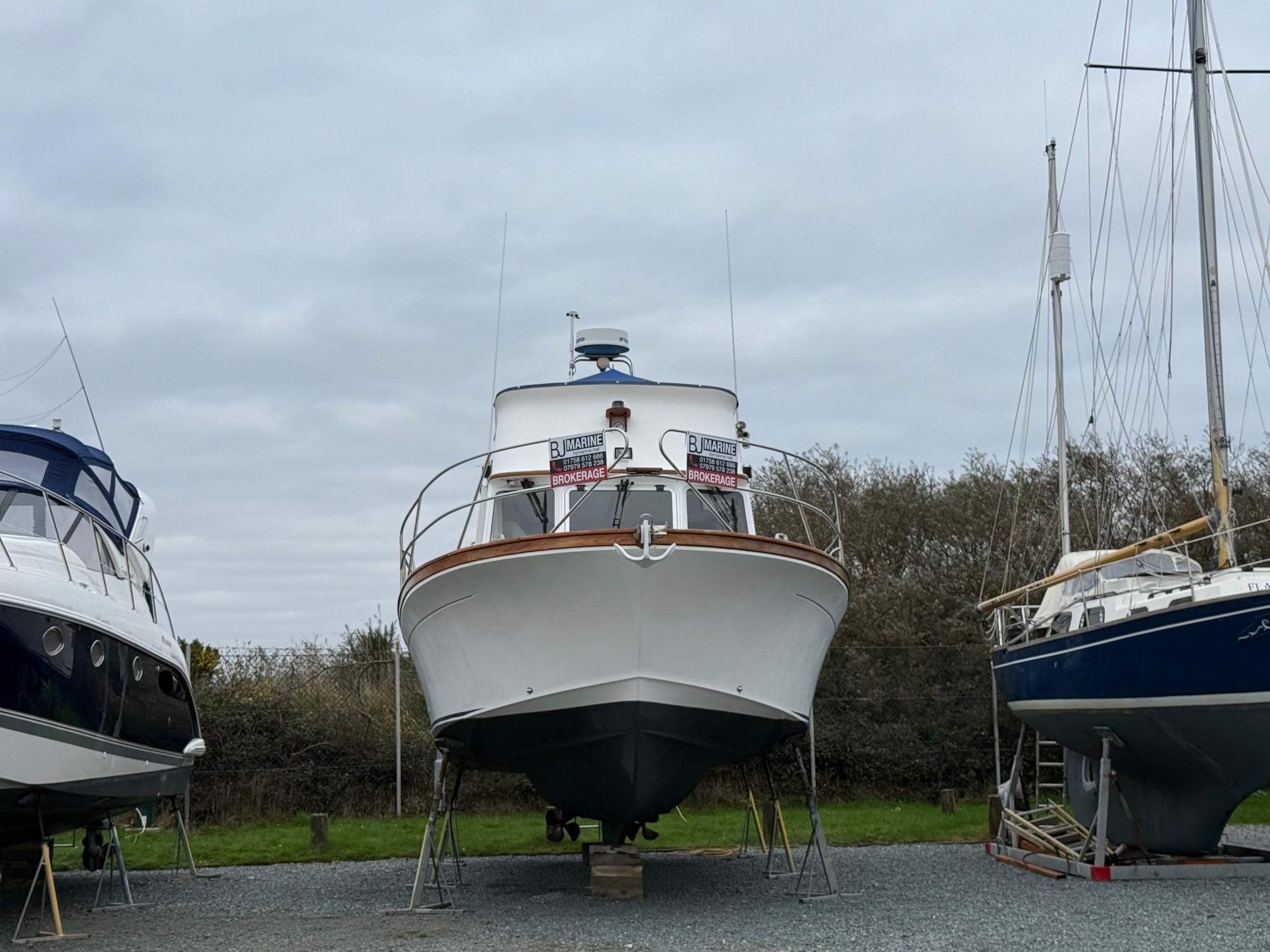 1991 Corvette 32 Motor Yacht for sale - YachtWorld