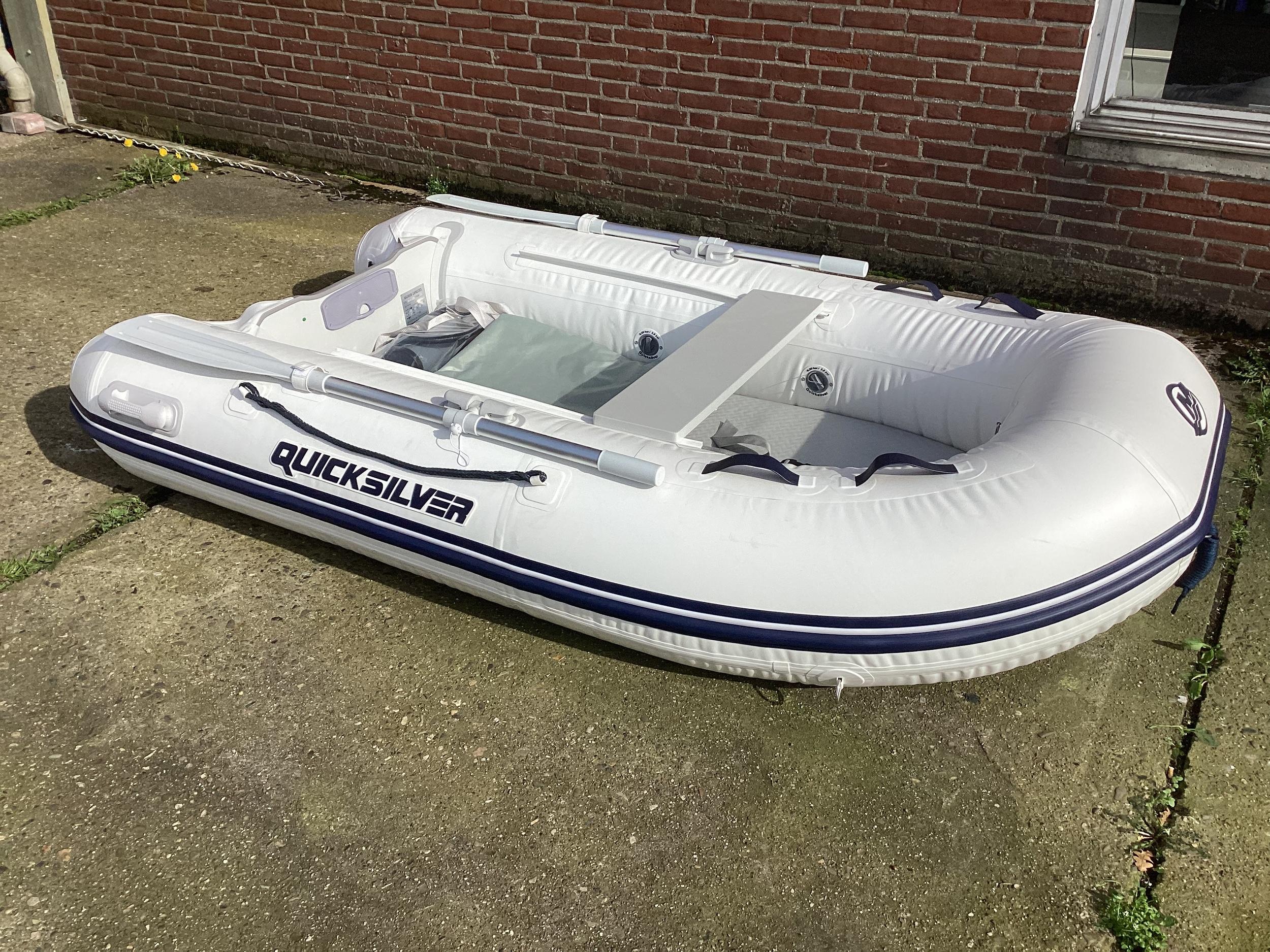 Quicksilver 250 Air Deck | 1900 | 3m | Boatshop24