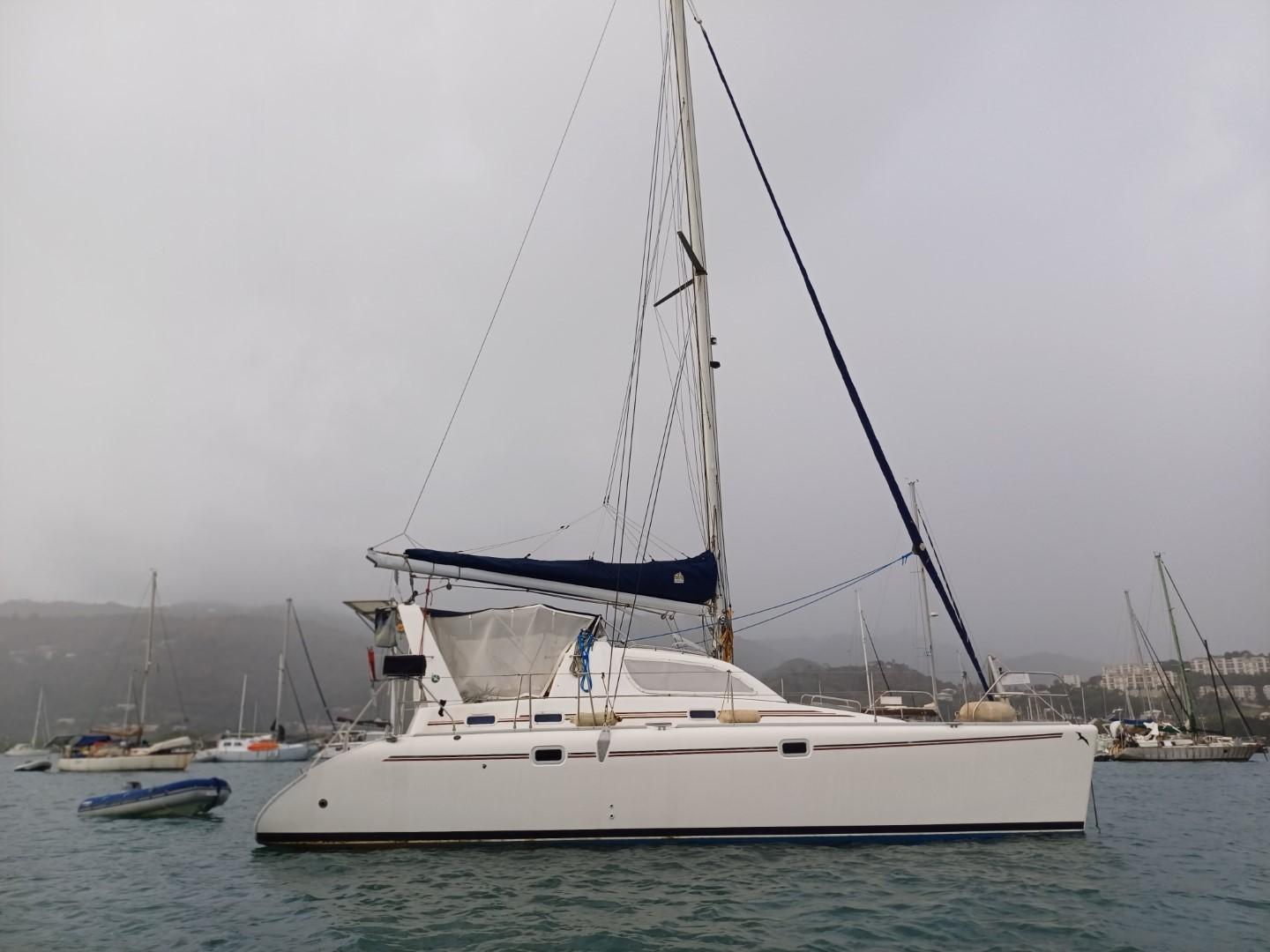 Used 2001 Leopard 38 | TopBoats