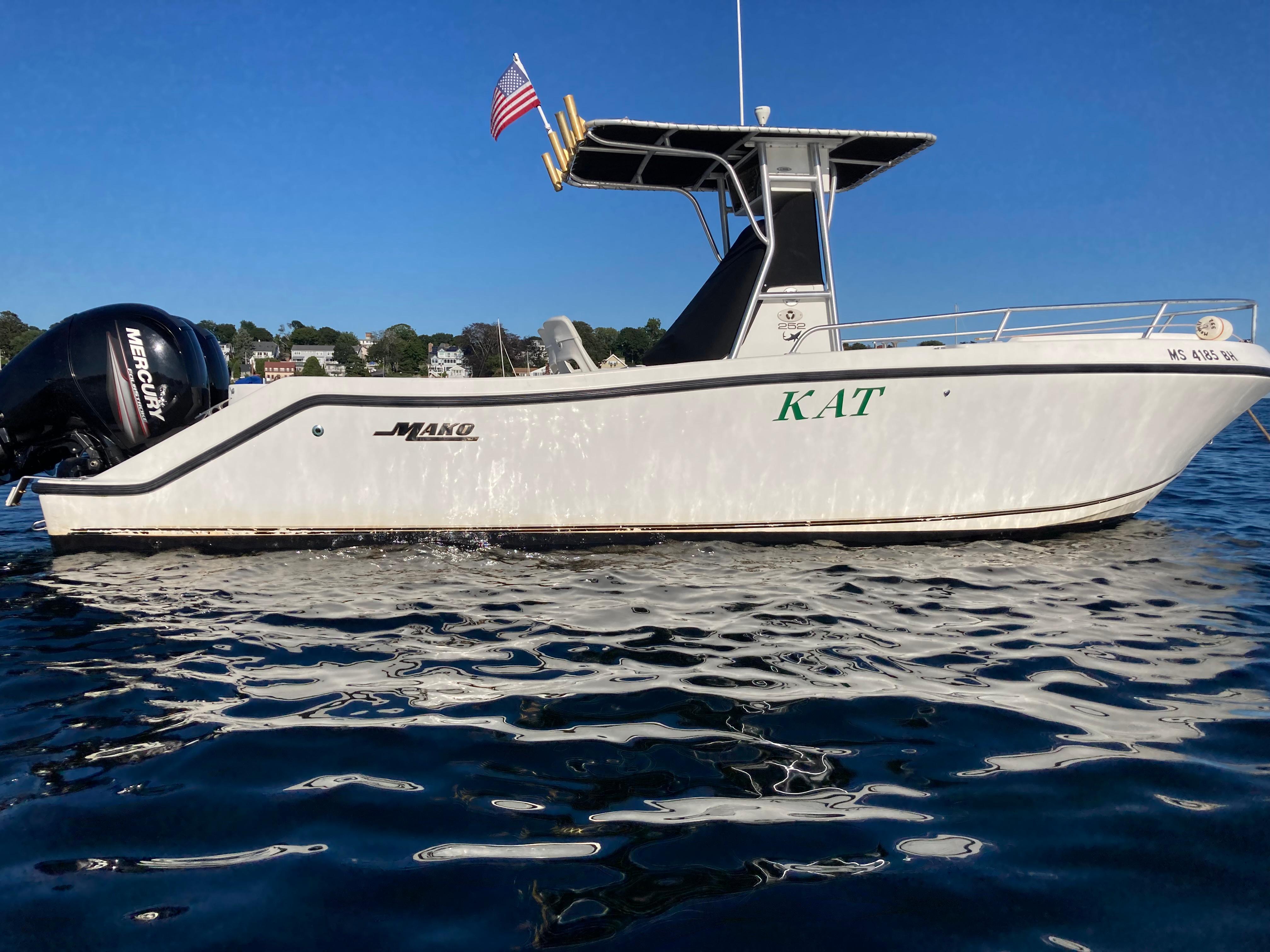 Mako 252 Center Console boats for sale | YachtWorld