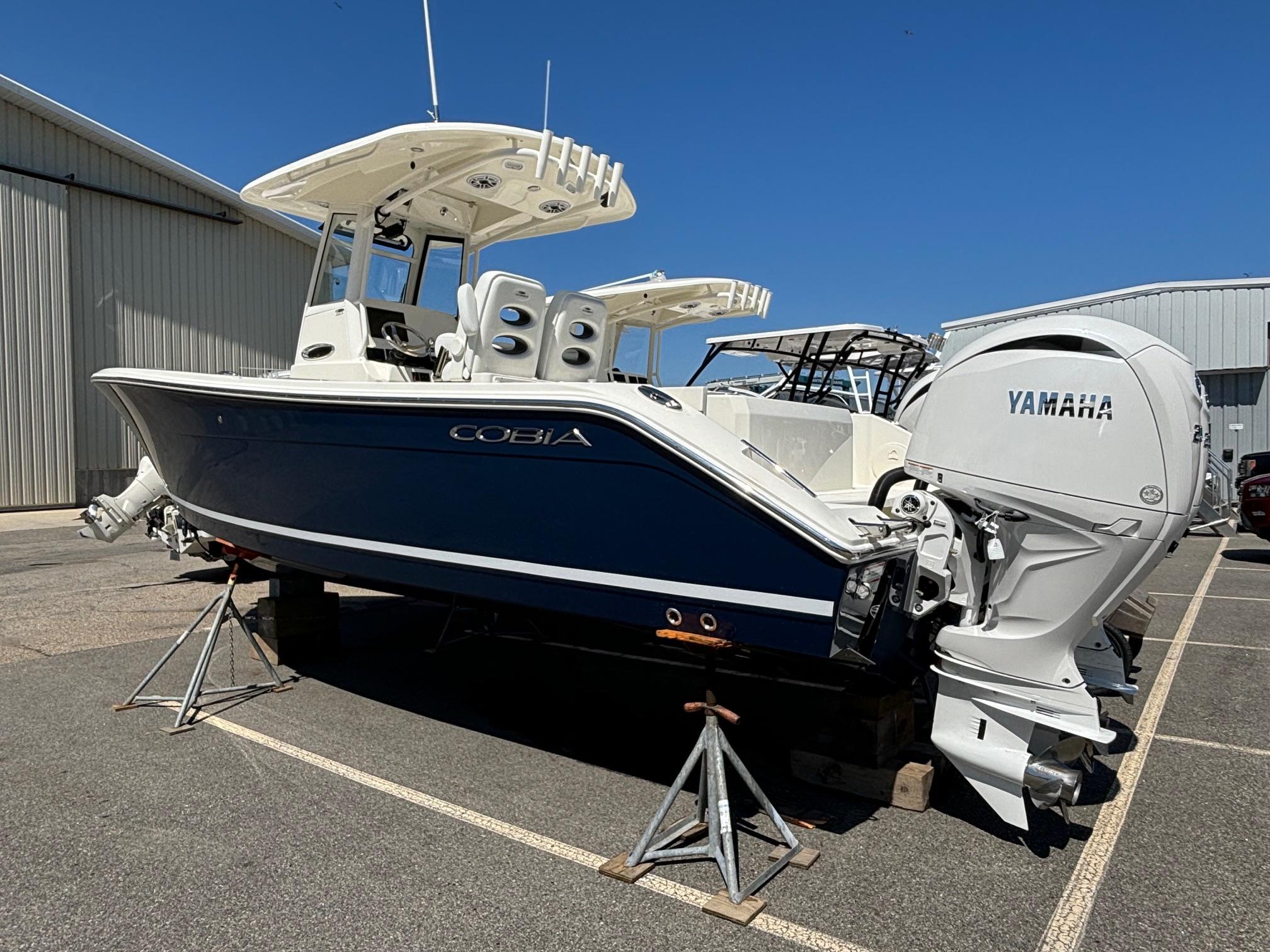 2025 Cobia 265 Center Console Center Console for sale - YachtWorld