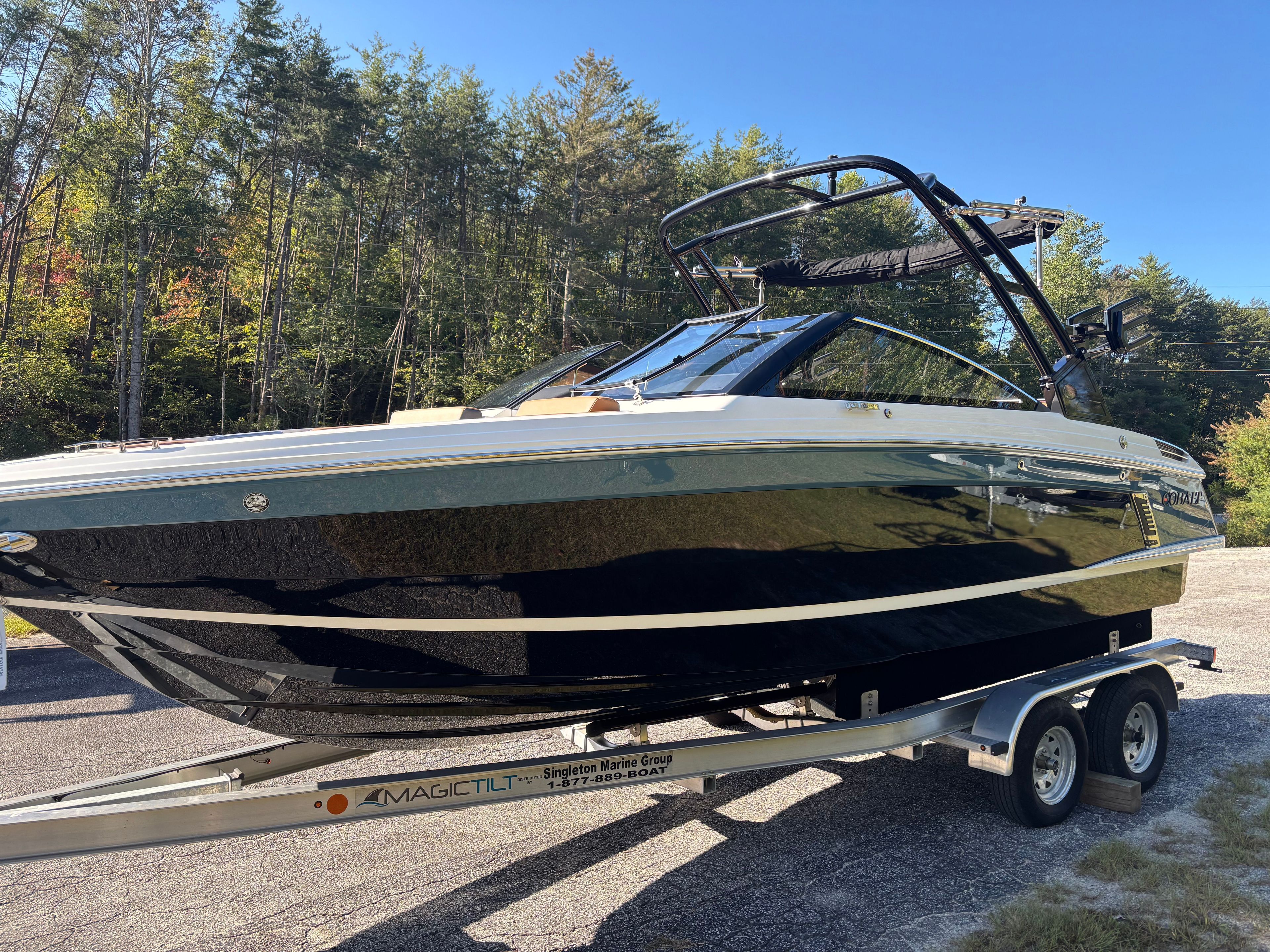 2026 Cobalt R4 Surf Bowrider à vendre - YachtWorld