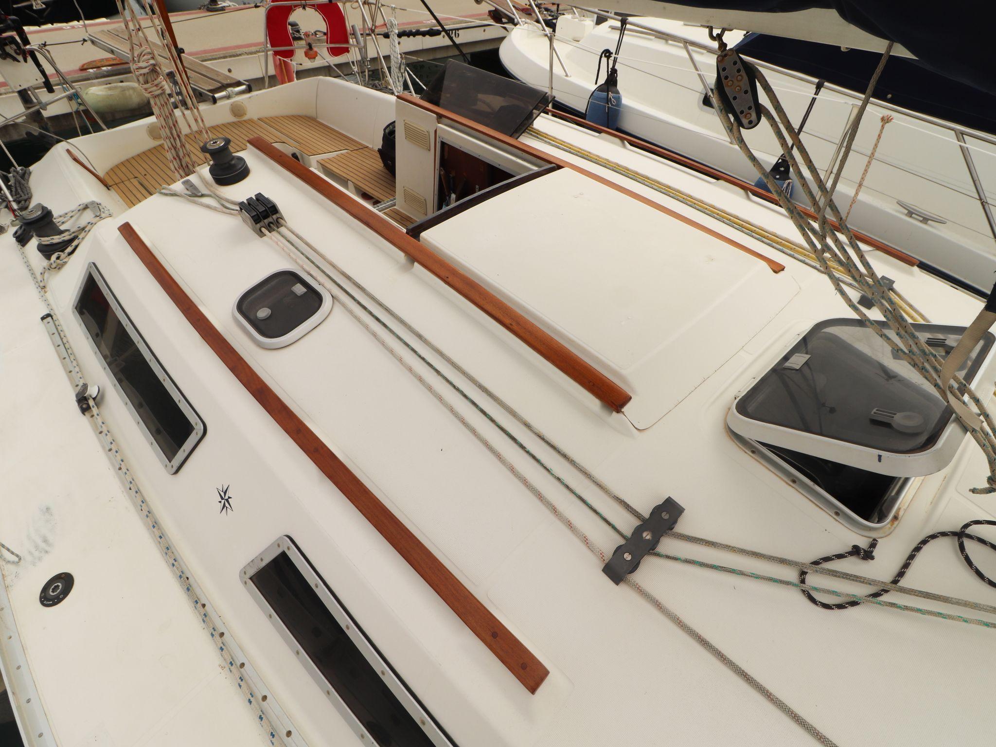 1989 Jeanneau Sun Rise Racer/Cruiser for sale - YachtWorld