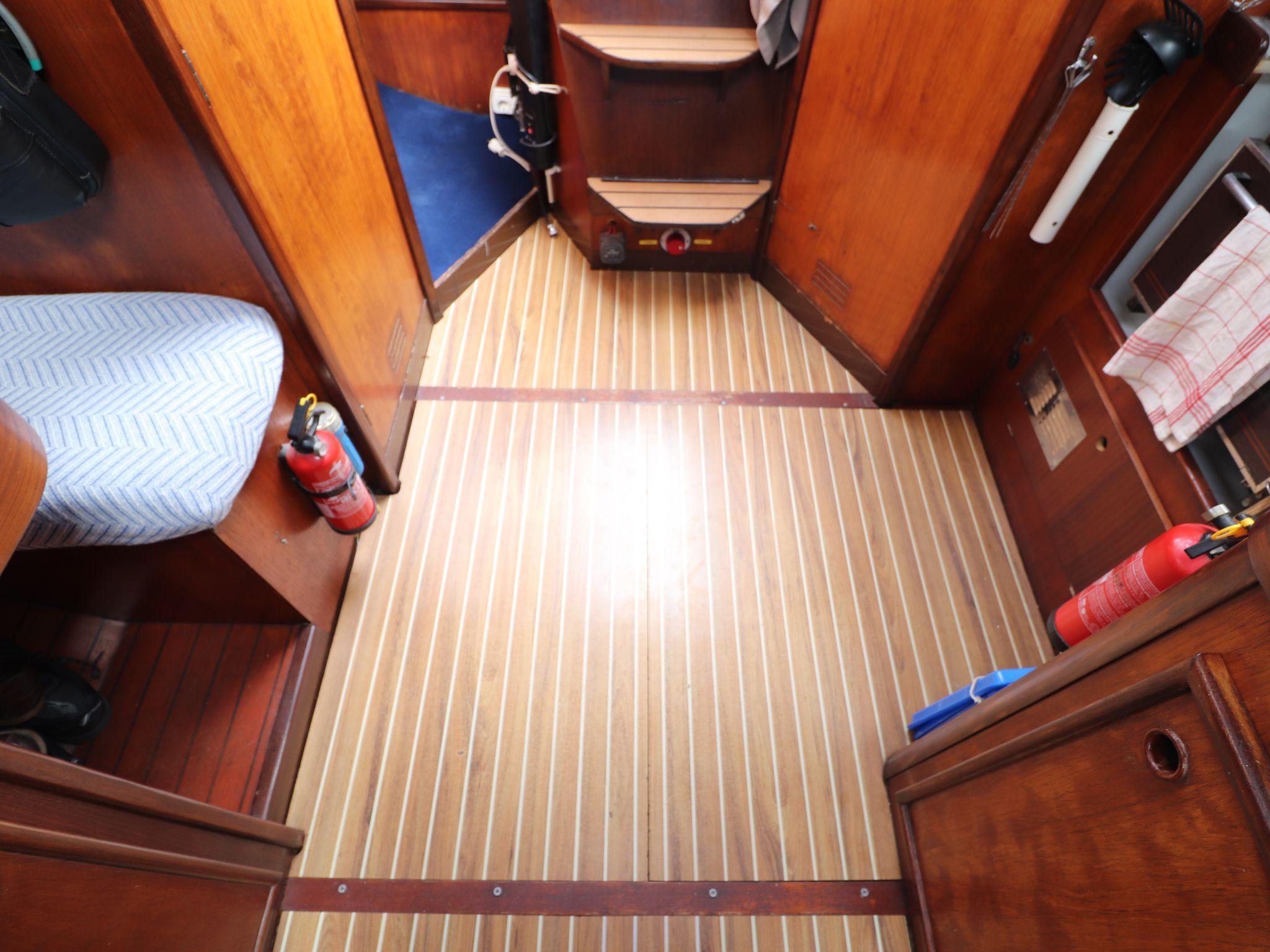 1989 Jeanneau Sun Rise Racer/Cruiser for sale - YachtWorld