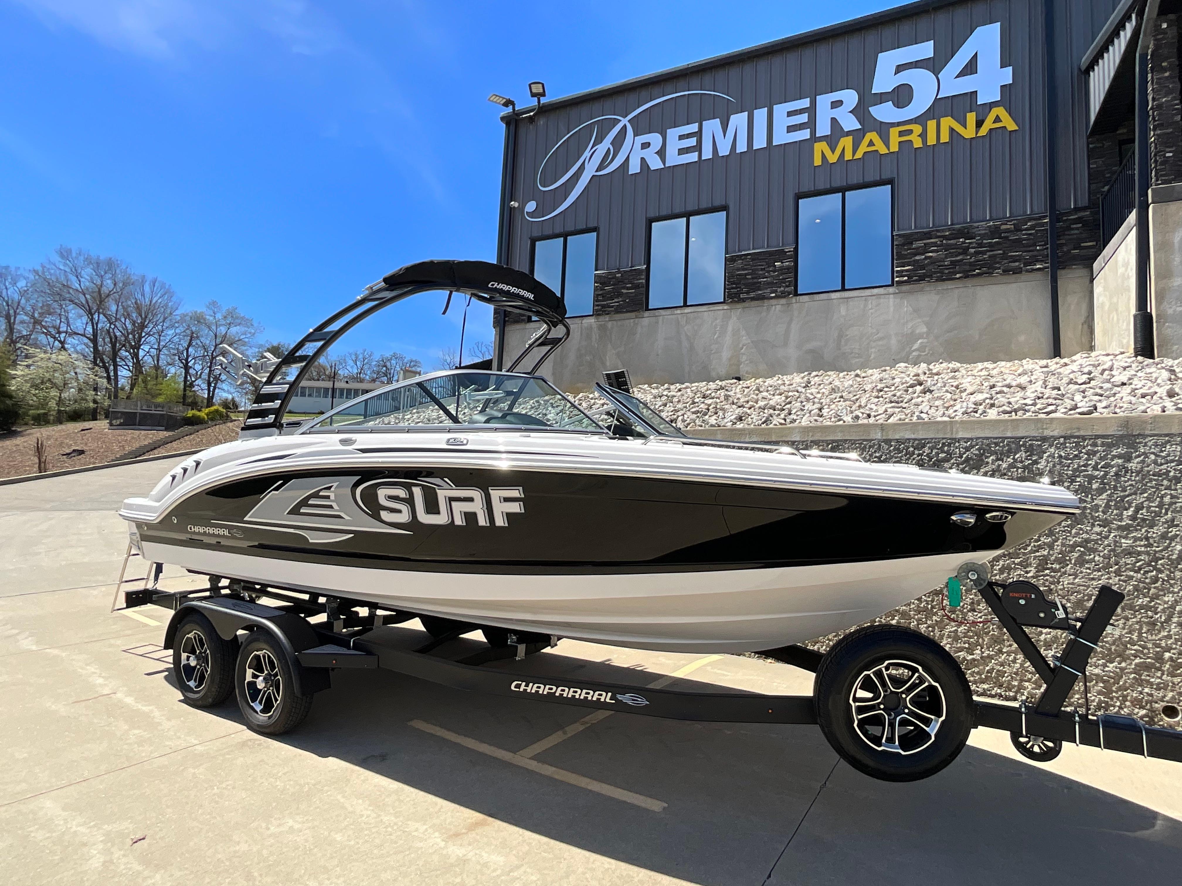 2024 Chaparral 23 Surf Ski and Wakeboard for sale - YachtWorld