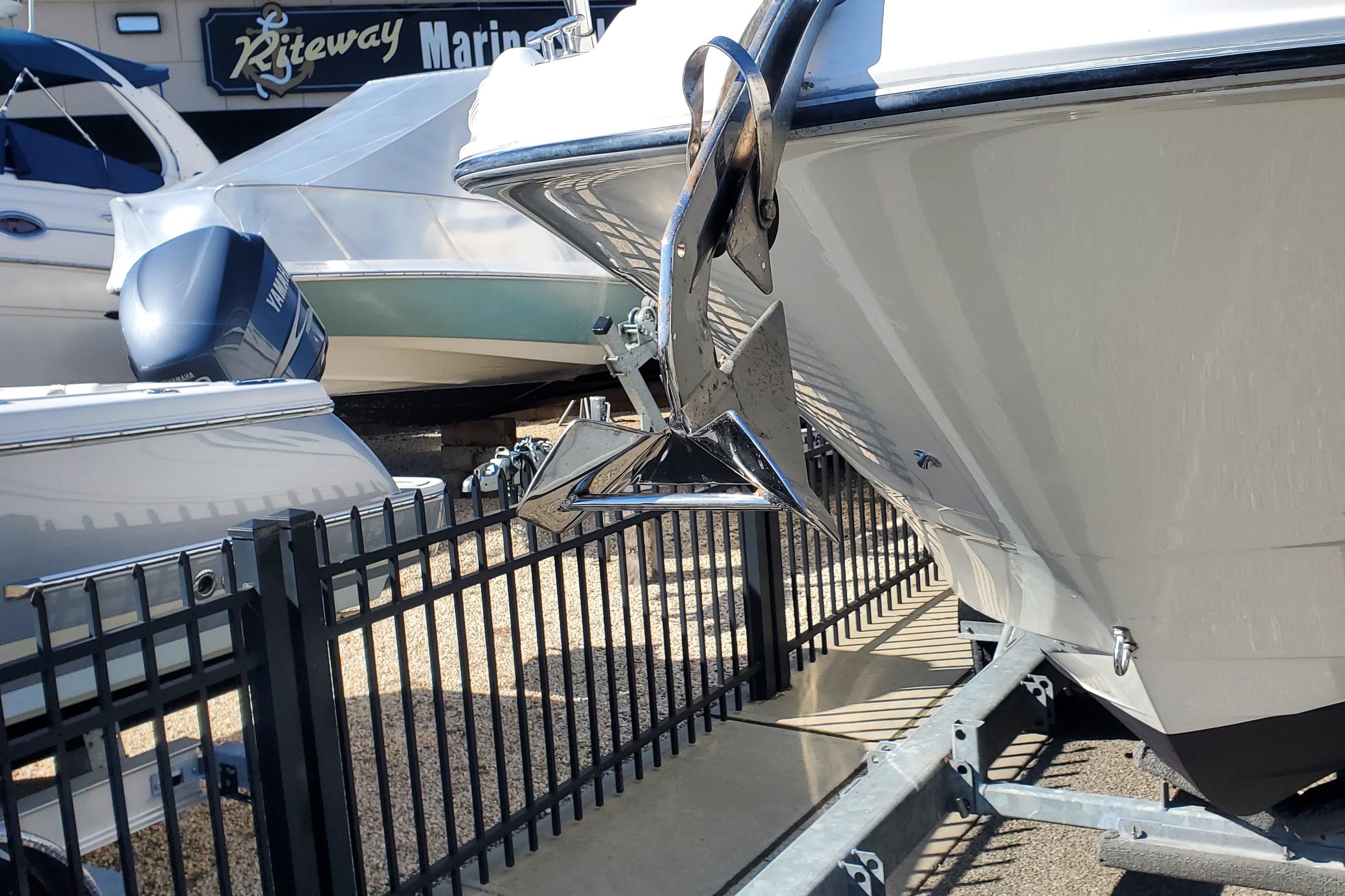 2003 Bayliner 2452 Classic Cruiser Cruiser for sale - YachtWorld