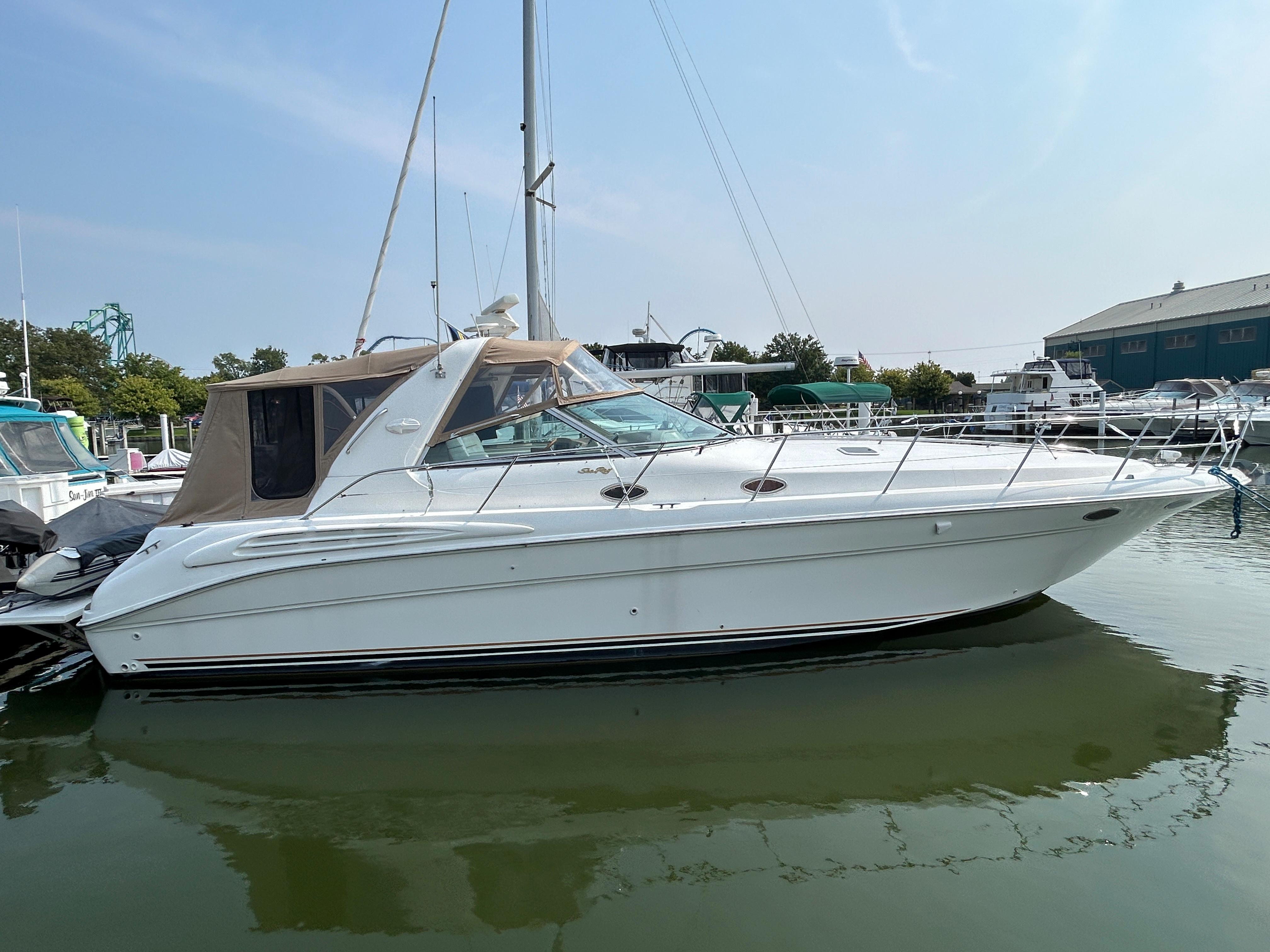 1998 Sea Ray 400 Sundancer Motor Yacht for sale - YachtWorld