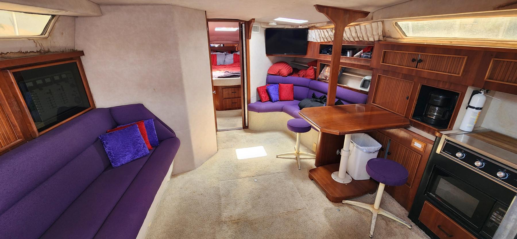 1989 Sea Ray 390 Express Cruiser Cruiser for sale - YachtWorld