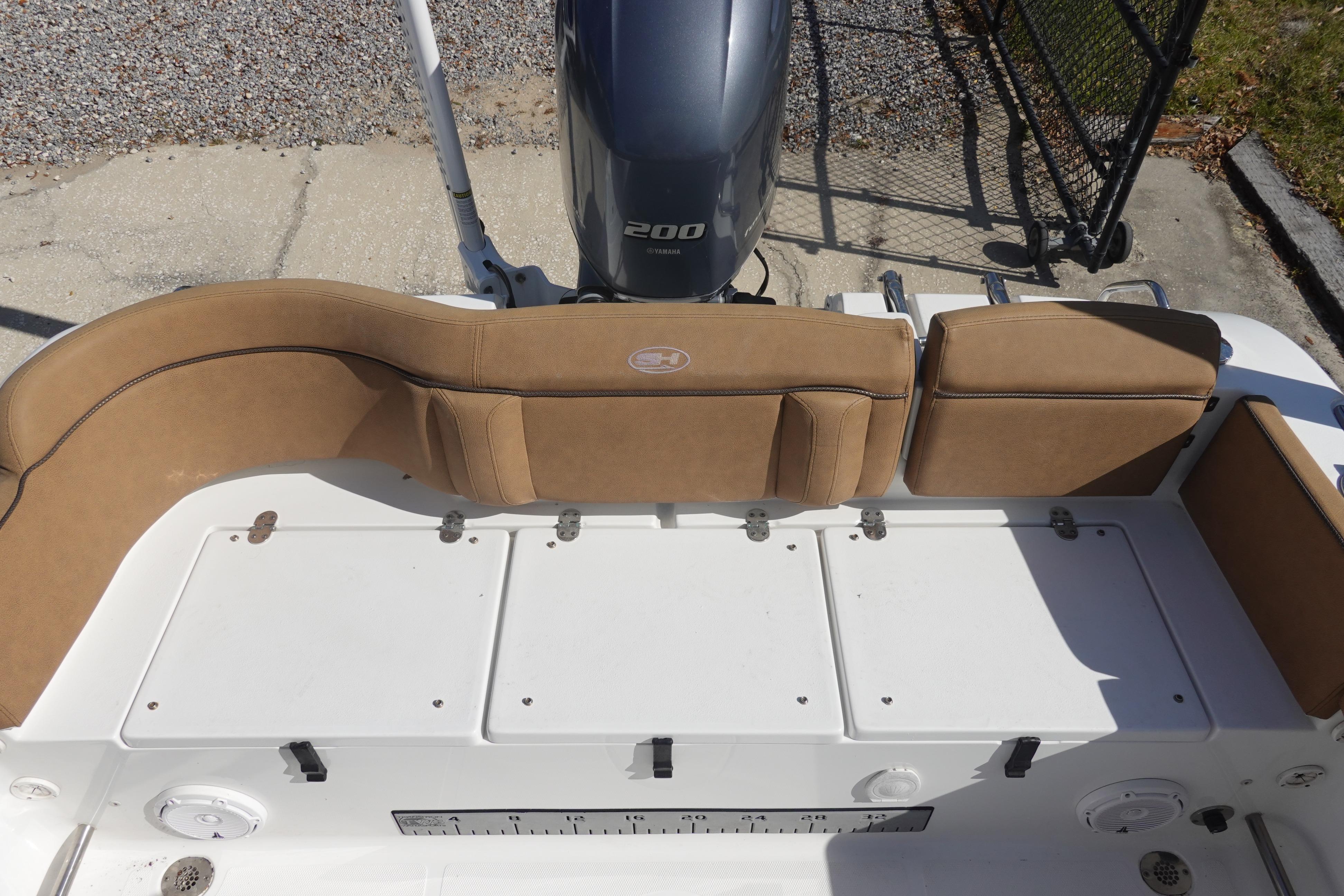 2021 Sea Hunt Ultra 229 Bateaux à console centrale à vendre - YachtWorld