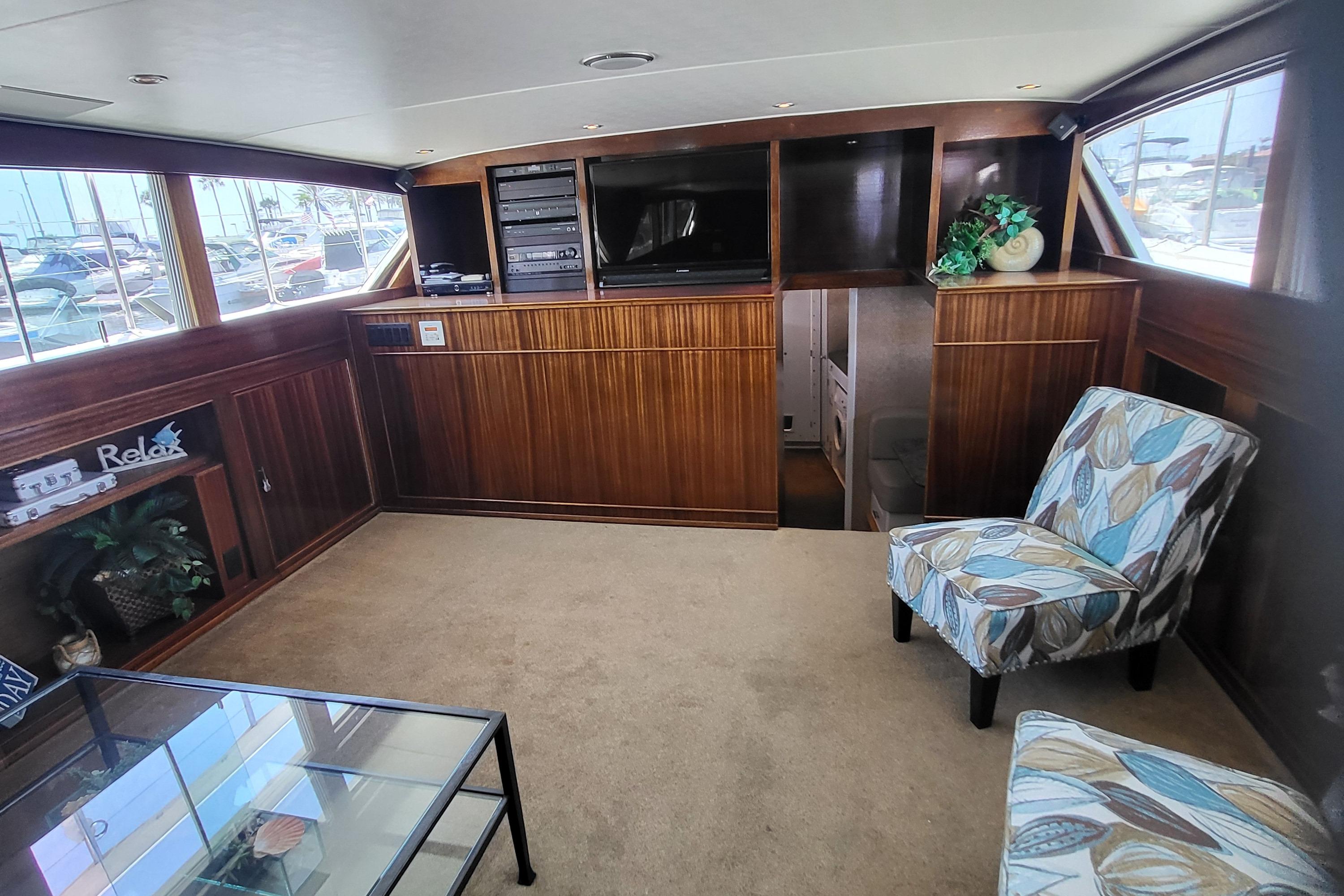 1970 Chris-Craft Commander Motor Yachts for sale - YachtWorld