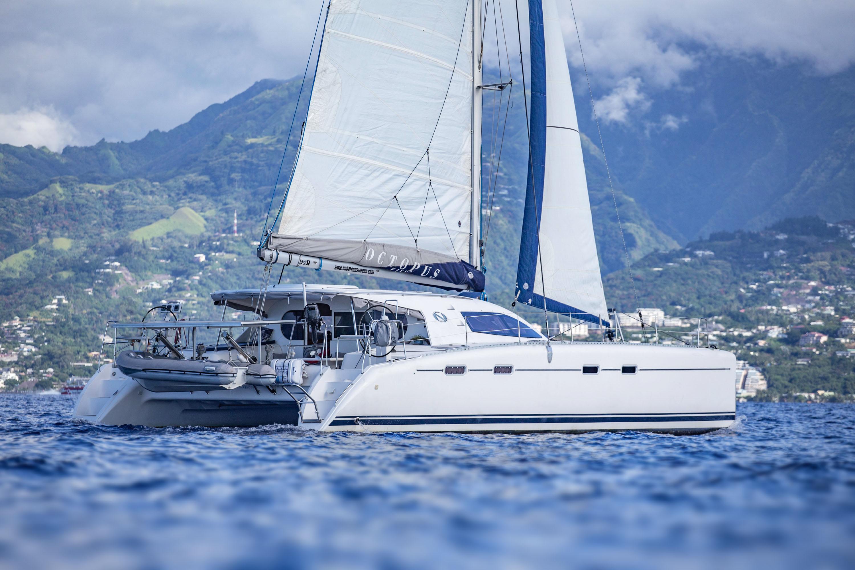 Nautitech 47 | 2006 | 48ft | Boatshop24