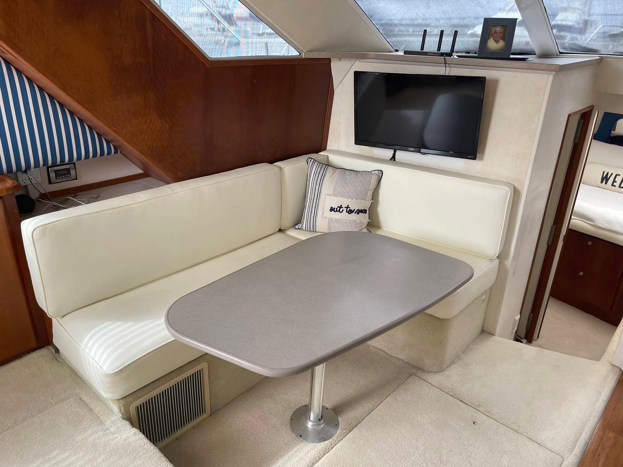 1996 Silverton 372 Motor Yacht Motoryachten Kaufen - YachtWorld