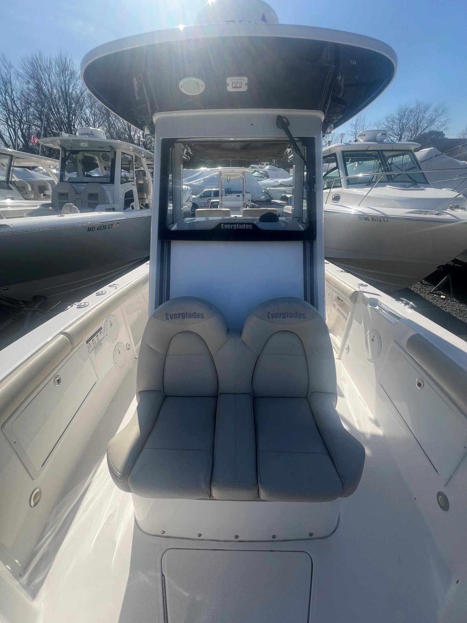2016 Everglades 255 SS Centre Console for sale - YachtWorld