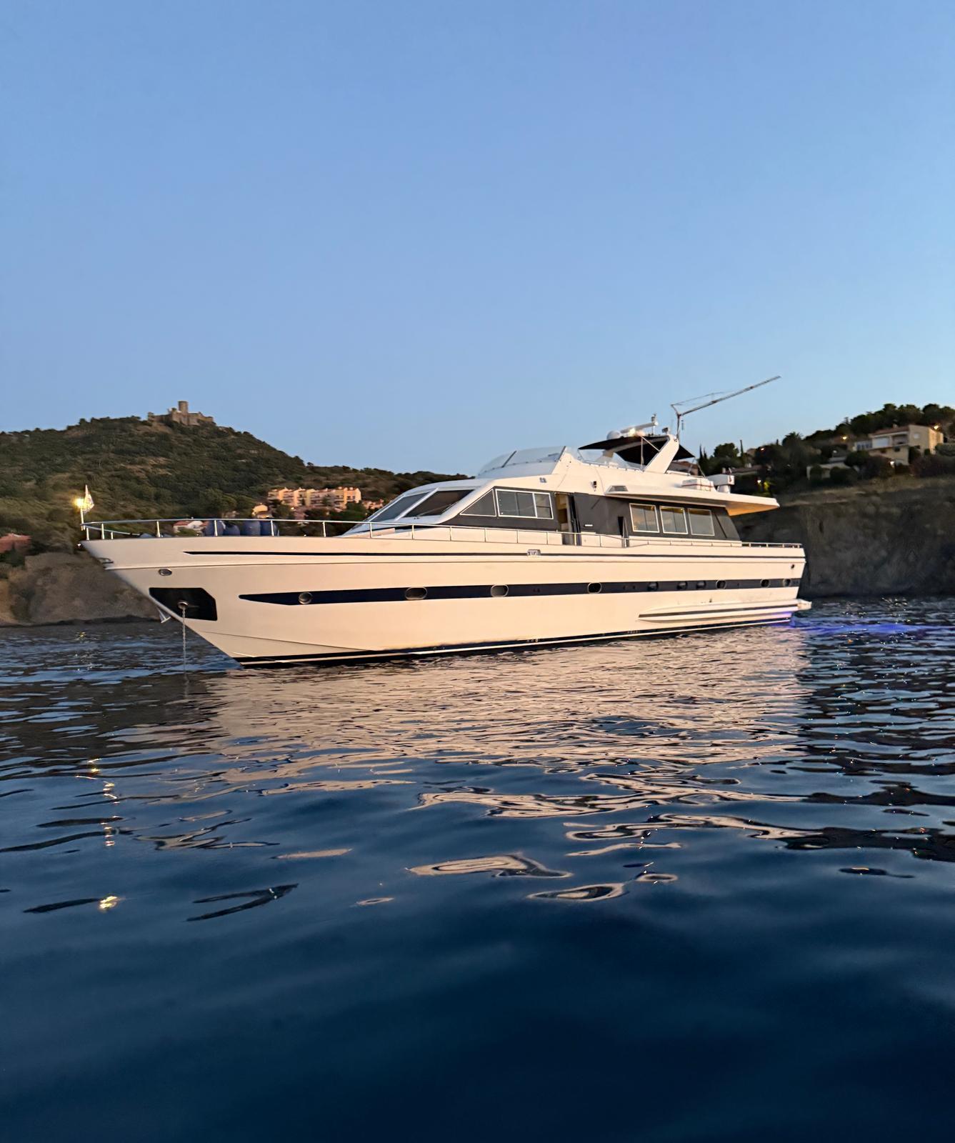 1991 Falcon Yachts Falcon 80 Mega Yacht for sale - YachtWorld