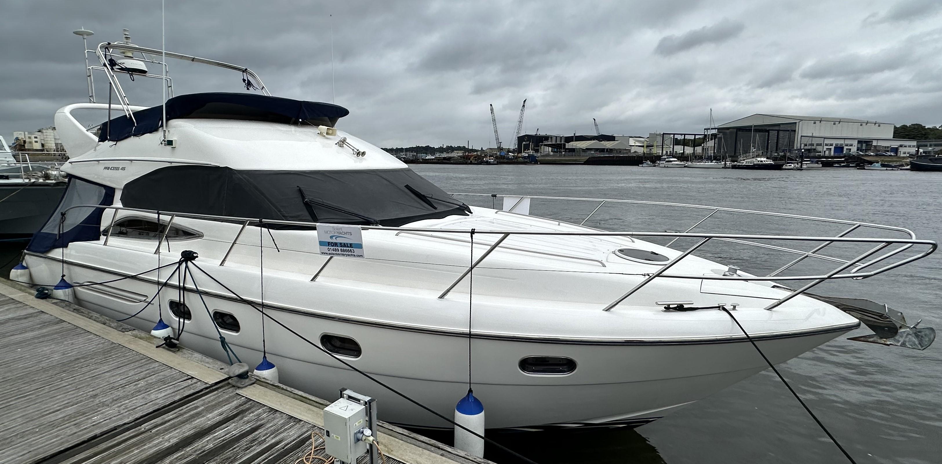 Princess 45 Flybridge | 2003 | 14m - Hampshire | Boatshop24
