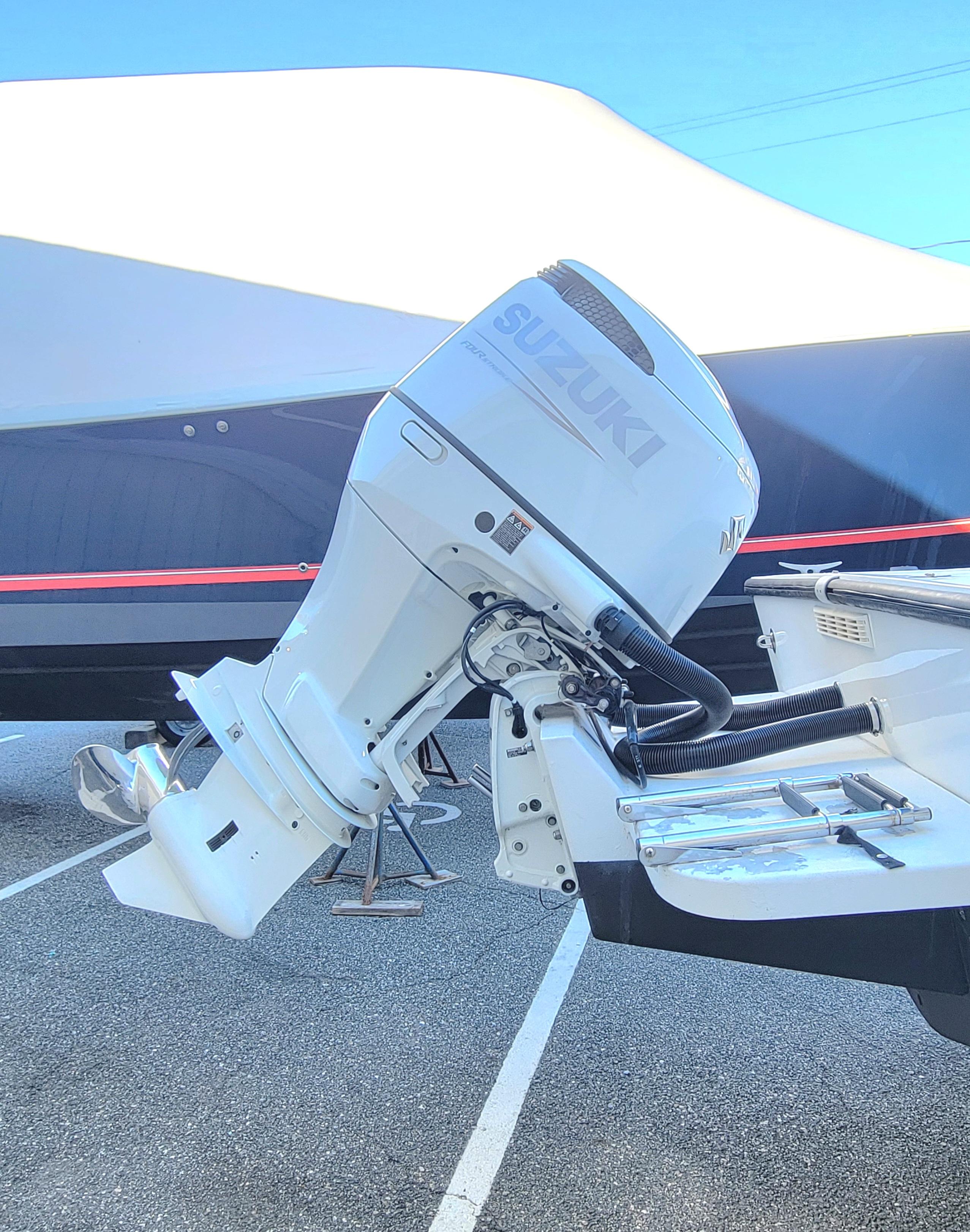 1995 Mako 232 Center Console Centre Console for sale - YachtWorld