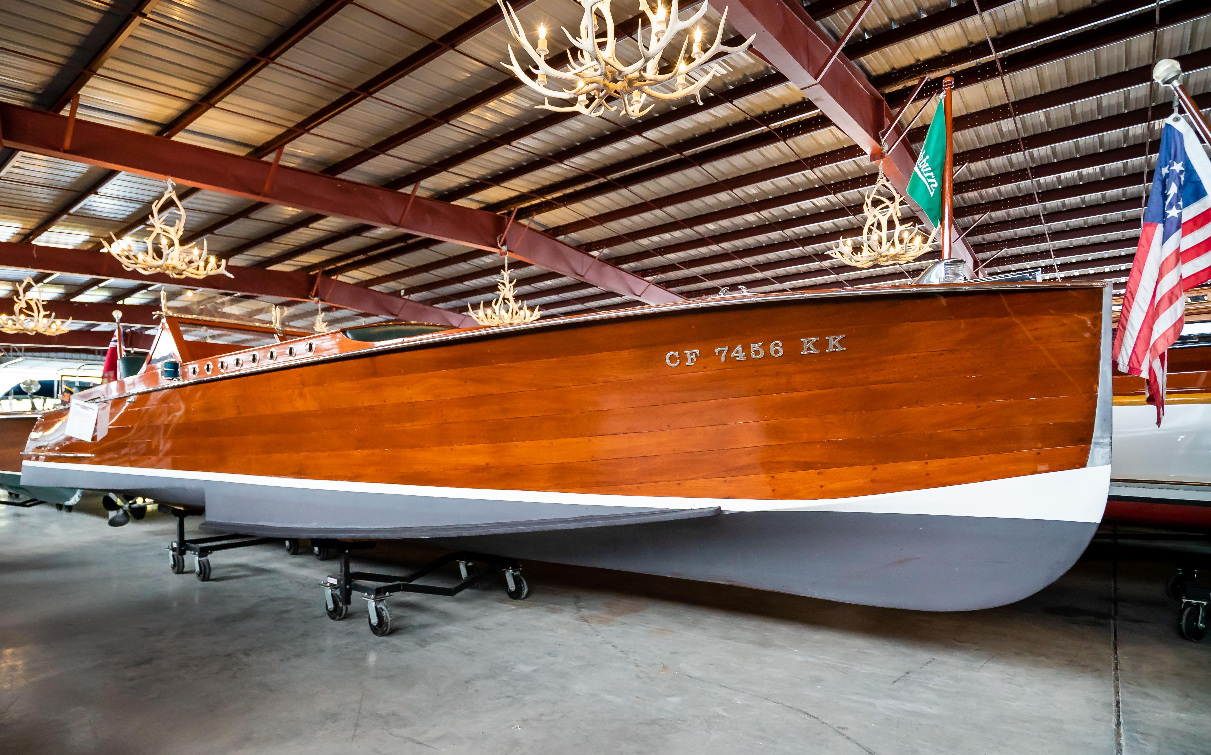 Historic Ditchburn Viking | 1929 | 8m - New York | Boatshop24