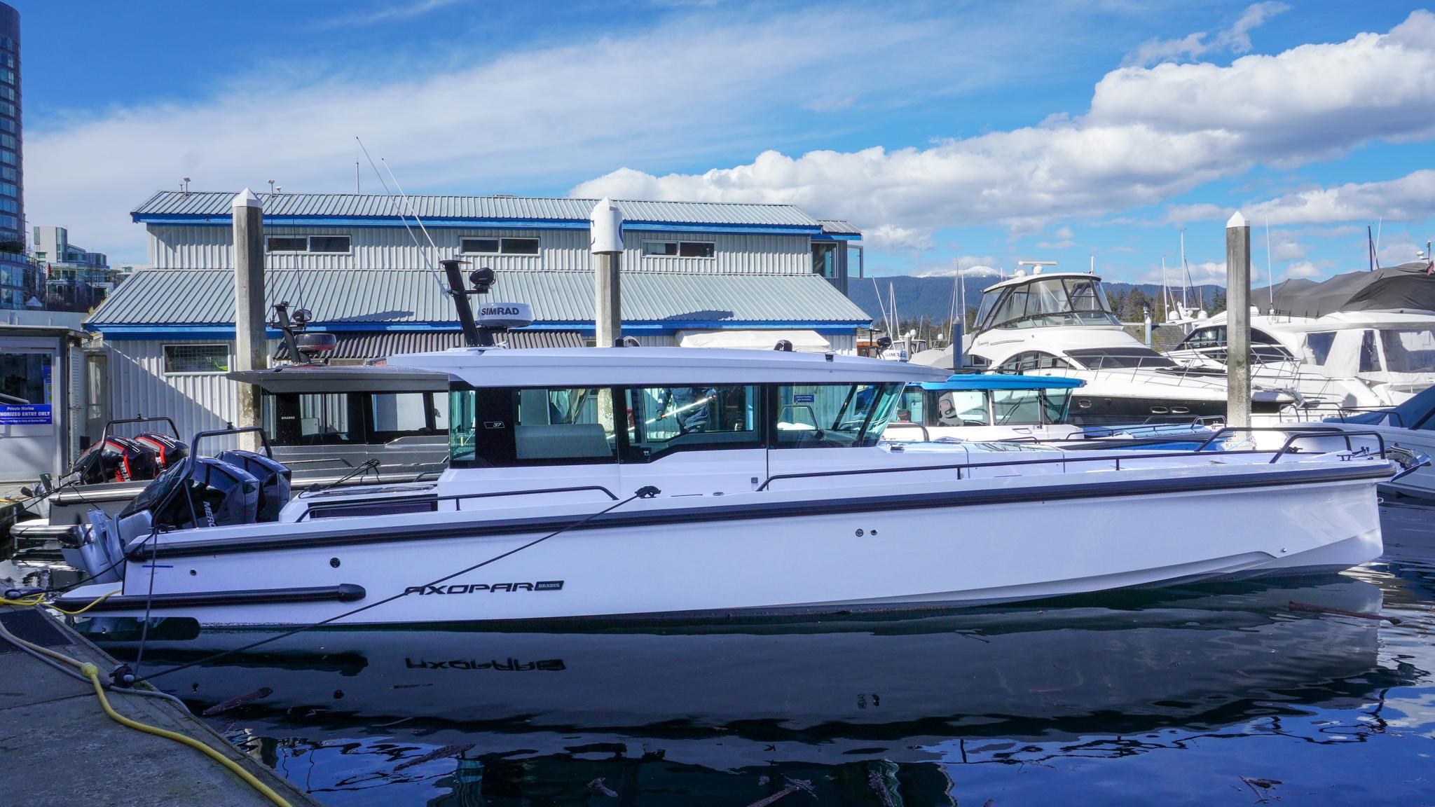 2023 Axopar 37XC Aft Cabin Available Now Pilothouse for sale - YachtWorld