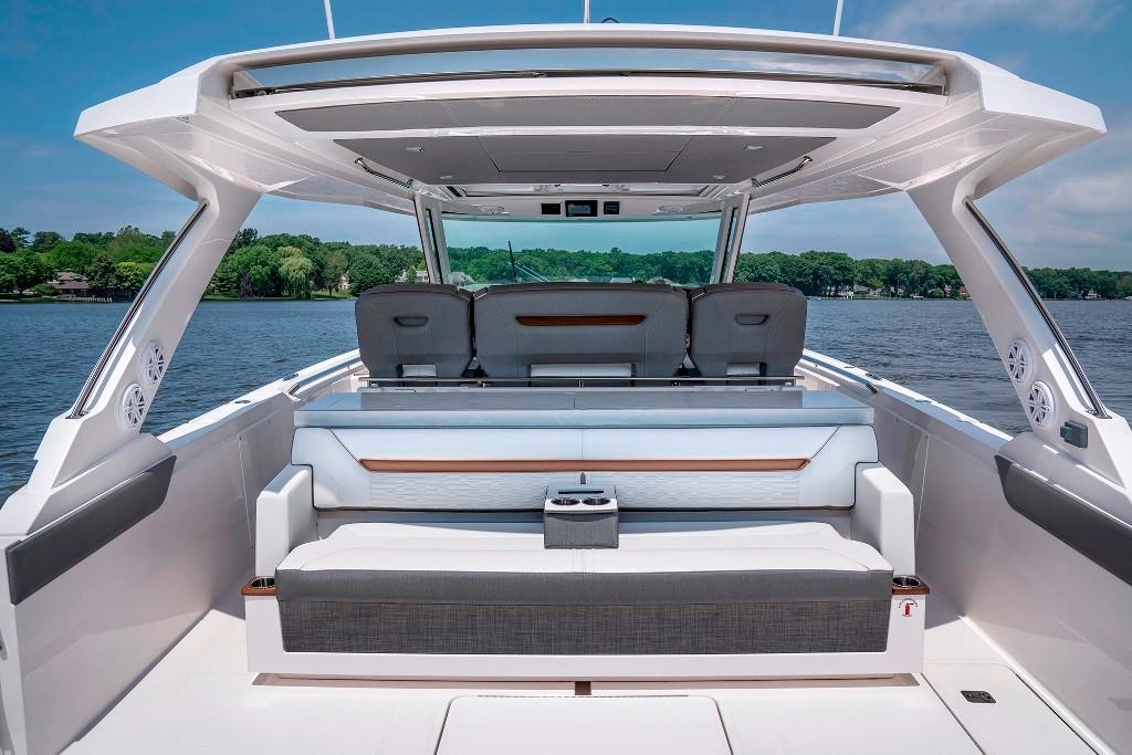 2025 Tiara Yachts 43 LS Motor Yacht for sale - YachtWorld