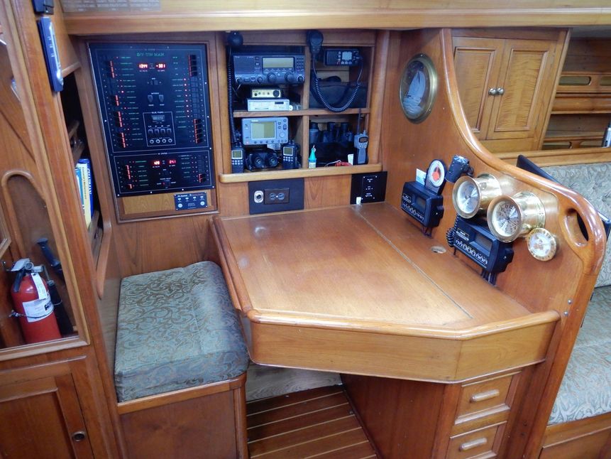 1985 Barnett Offshore Centre Cockpit for sale - YachtWorld