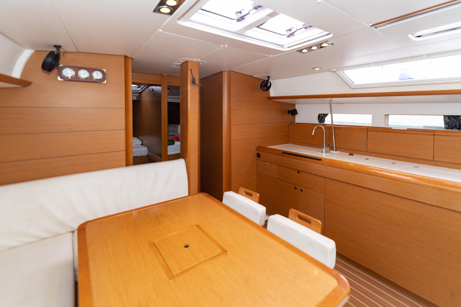 2013 Jeanneau Sun Odyssey 469 Cruiser for sale - YachtWorld