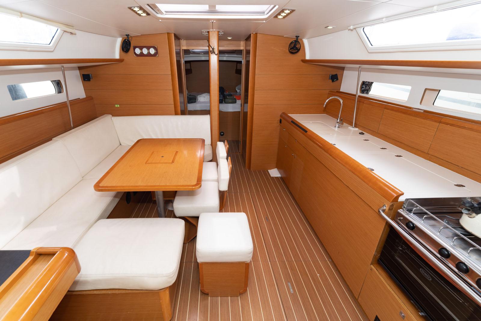 2013 Jeanneau Sun Odyssey 469 Cruiser for sale - YachtWorld