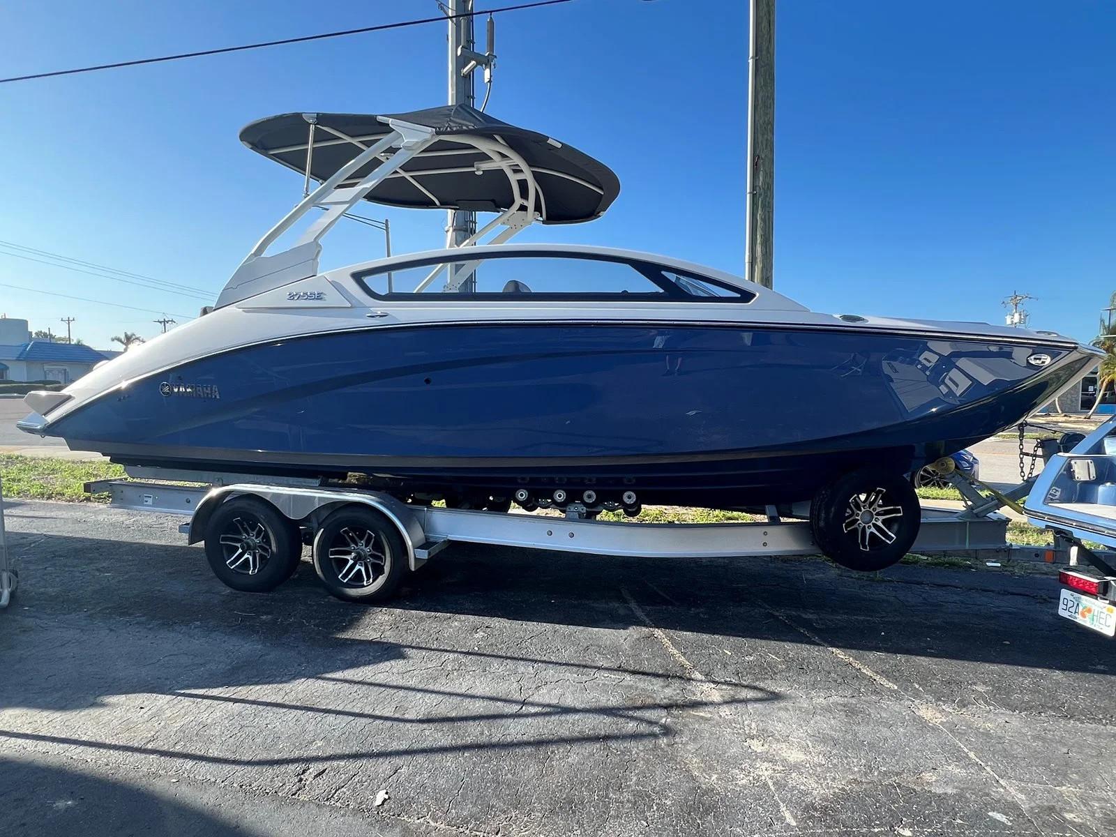 2023 Yamaha Boats 275 SE Jet for sale - YachtWorld
