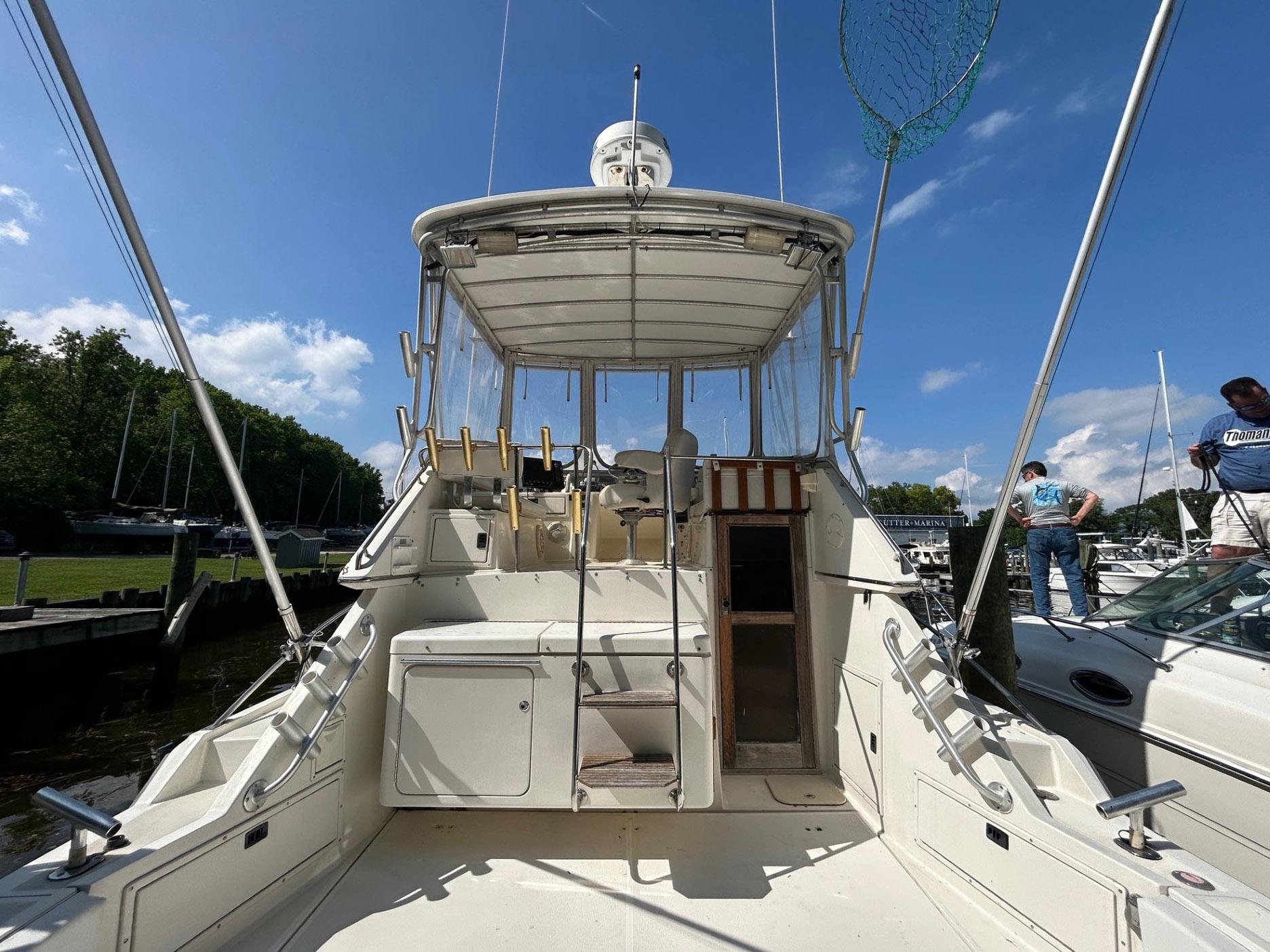 1989 Tiara Yachts 3300 Flybridge Flybridge for sale - YachtWorld