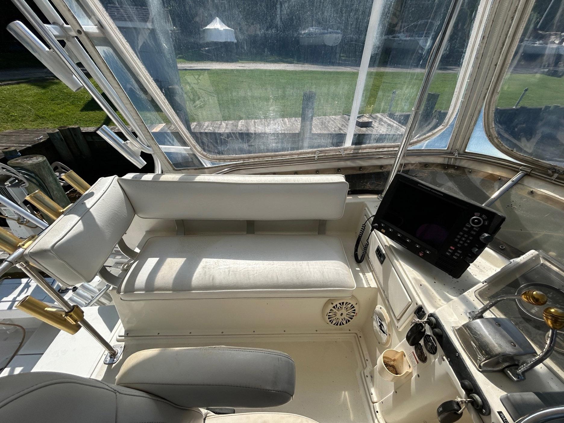 1989 Tiara Yachts 3300 Flybridge Flybridge for sale - YachtWorld