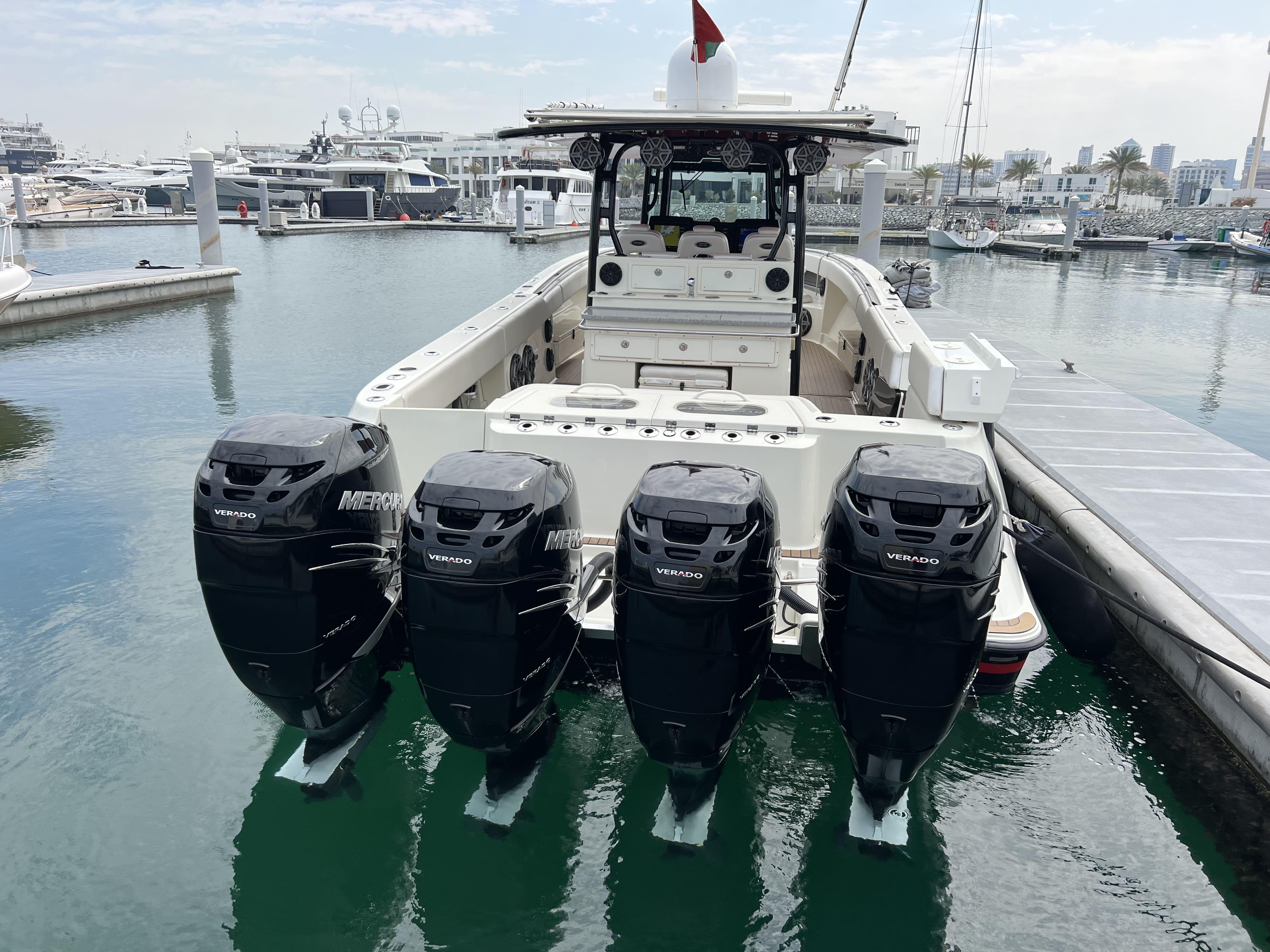 2014 Custom Hydra-Sports 42CC Motor Yachts for sale - YachtWorld