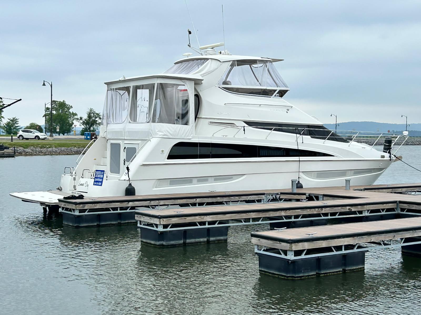 2007 Carver 47 CPMY - Co-Designed by BMW Motoryachter til salgs- YachtWorld